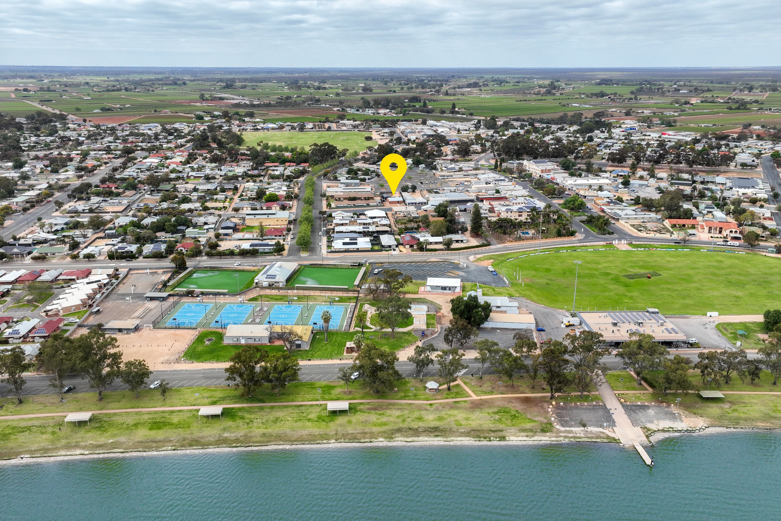 9 Bice Street, Barmera, SA 5345 - Hotel/Leisure for Sale - Ray White ...