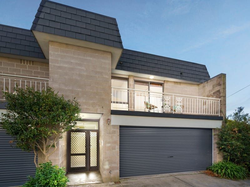 Ray White Williamstown