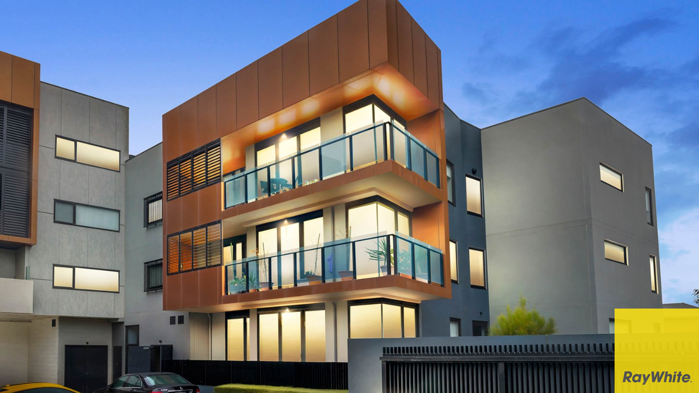 Ray White Point Cook