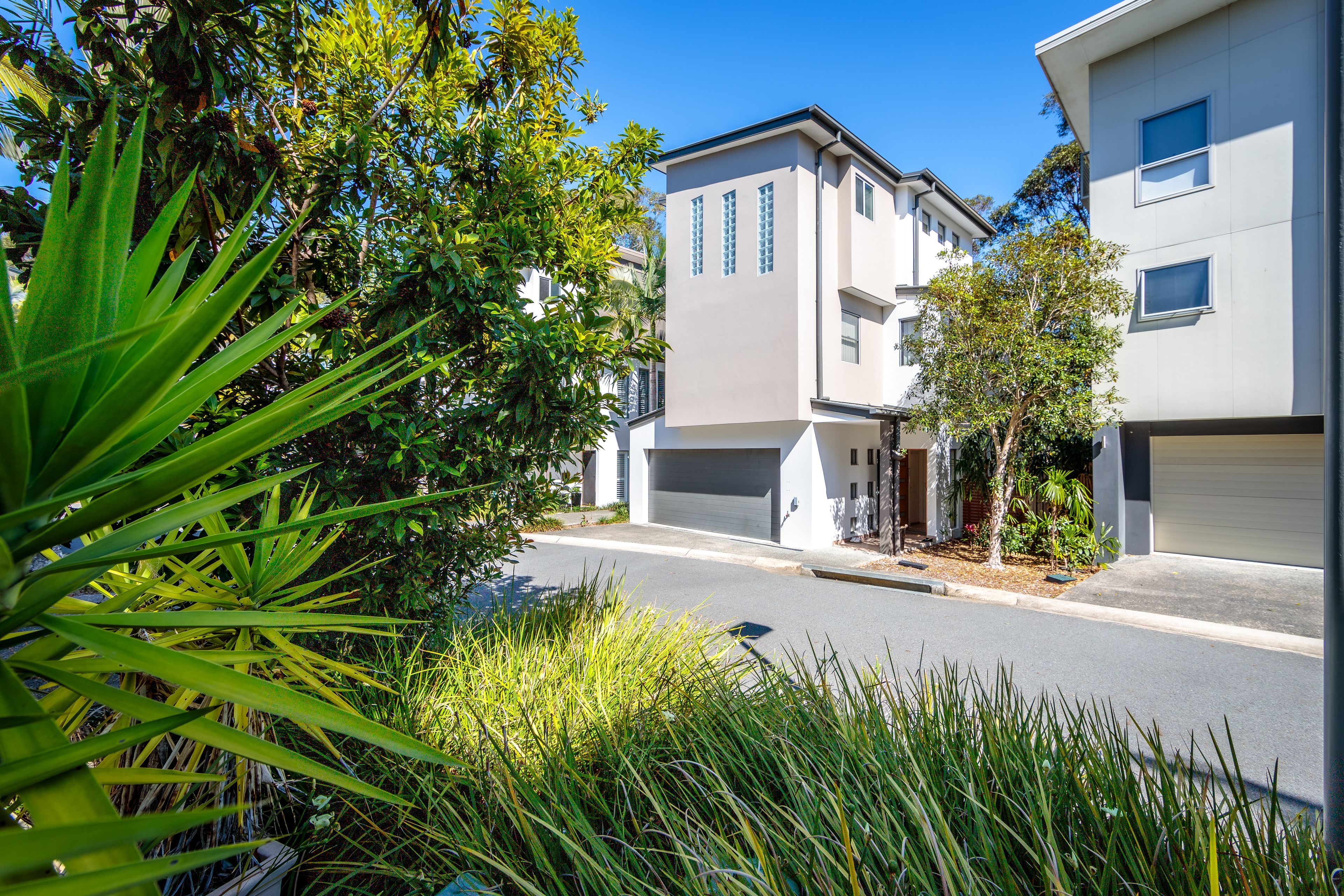 17/17 Great Southern Drive, Robina, QLD 4226 - Sold Townhouse - Ray ...