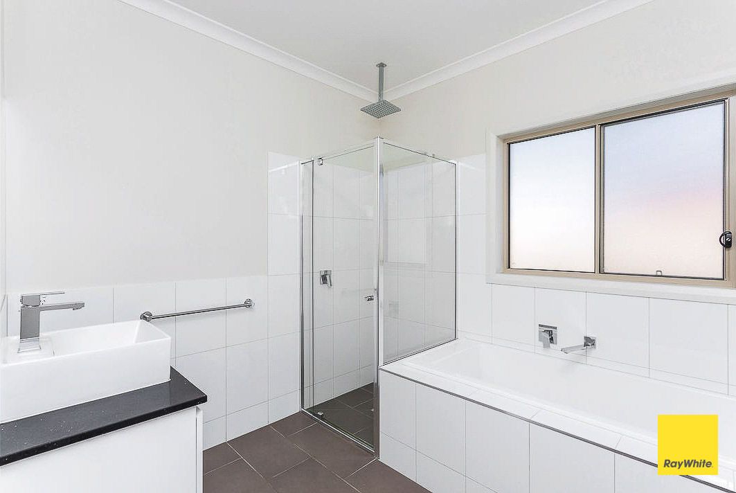 1/14A Nelson Street, California Gully, VIC 3556 - Leased House - Ray ...