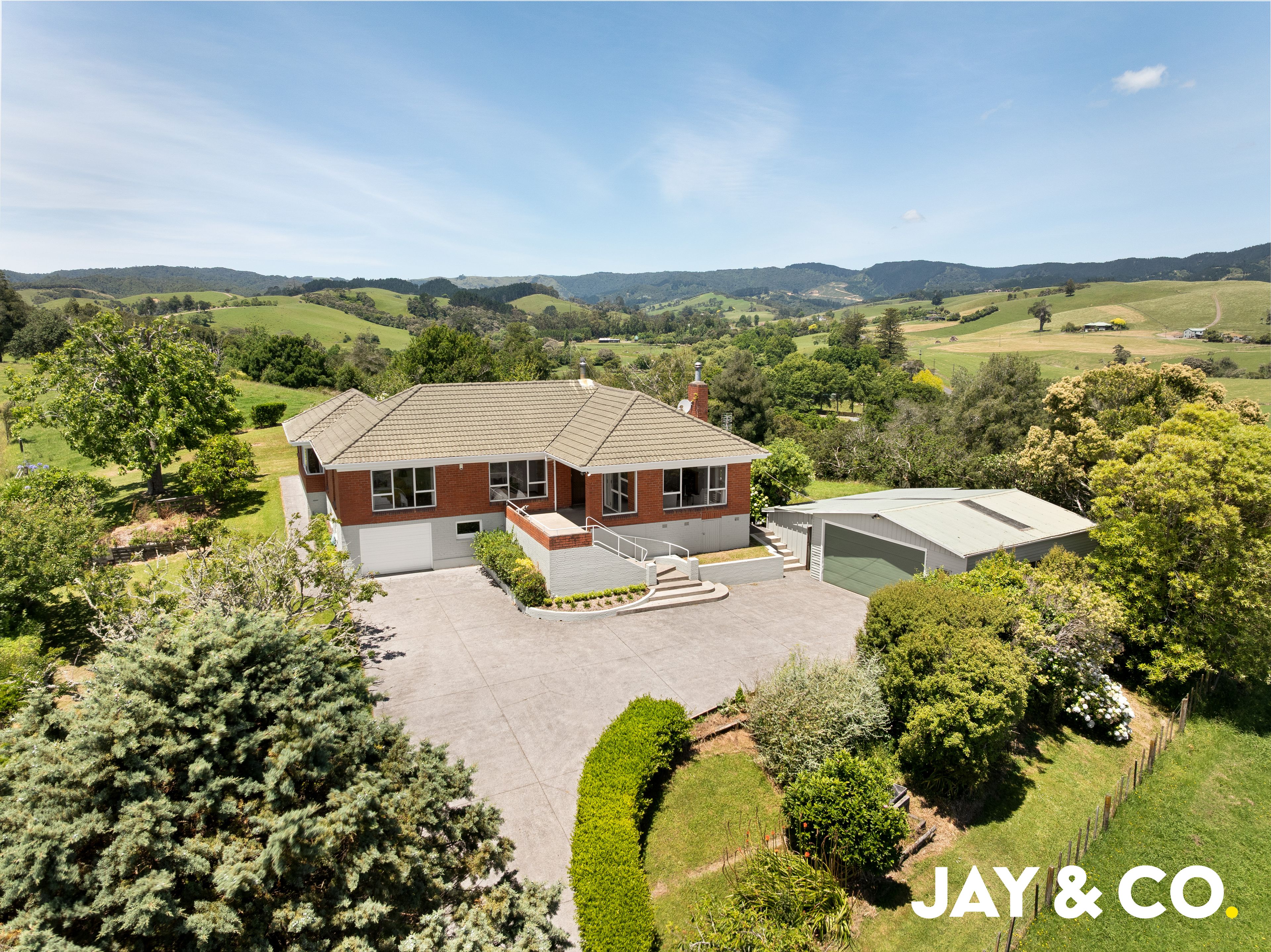 30 Ness Valley Road, Ness Valley, Manukau City 2585 - Sold House - Real ...