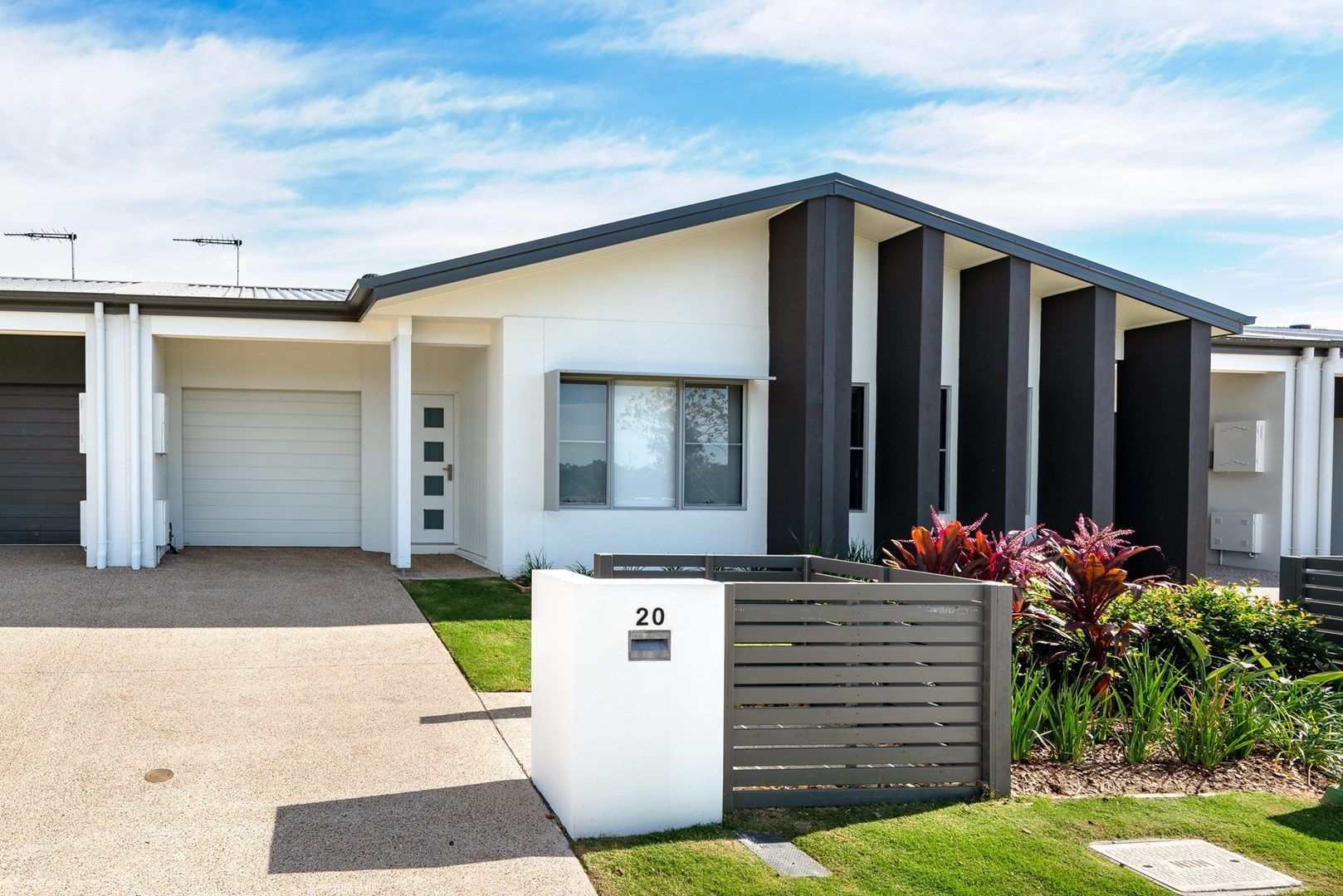 20 McConnell Esplanade, Strathpine, QLD 4500 - Leased House - Ray White ...