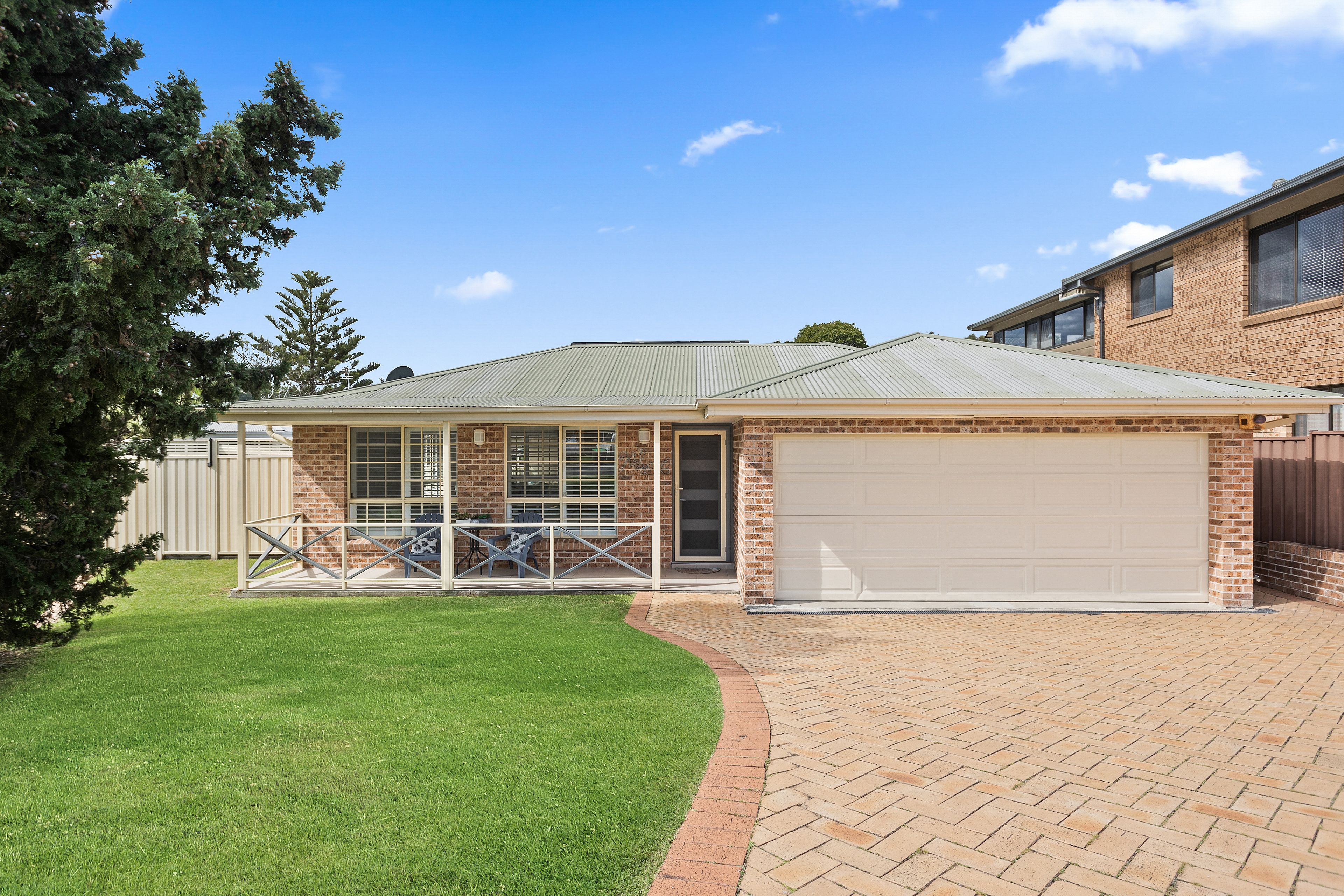 8 Wandoo Place, Shellharbour, NSW 2529 - Sold House - Ray White ...