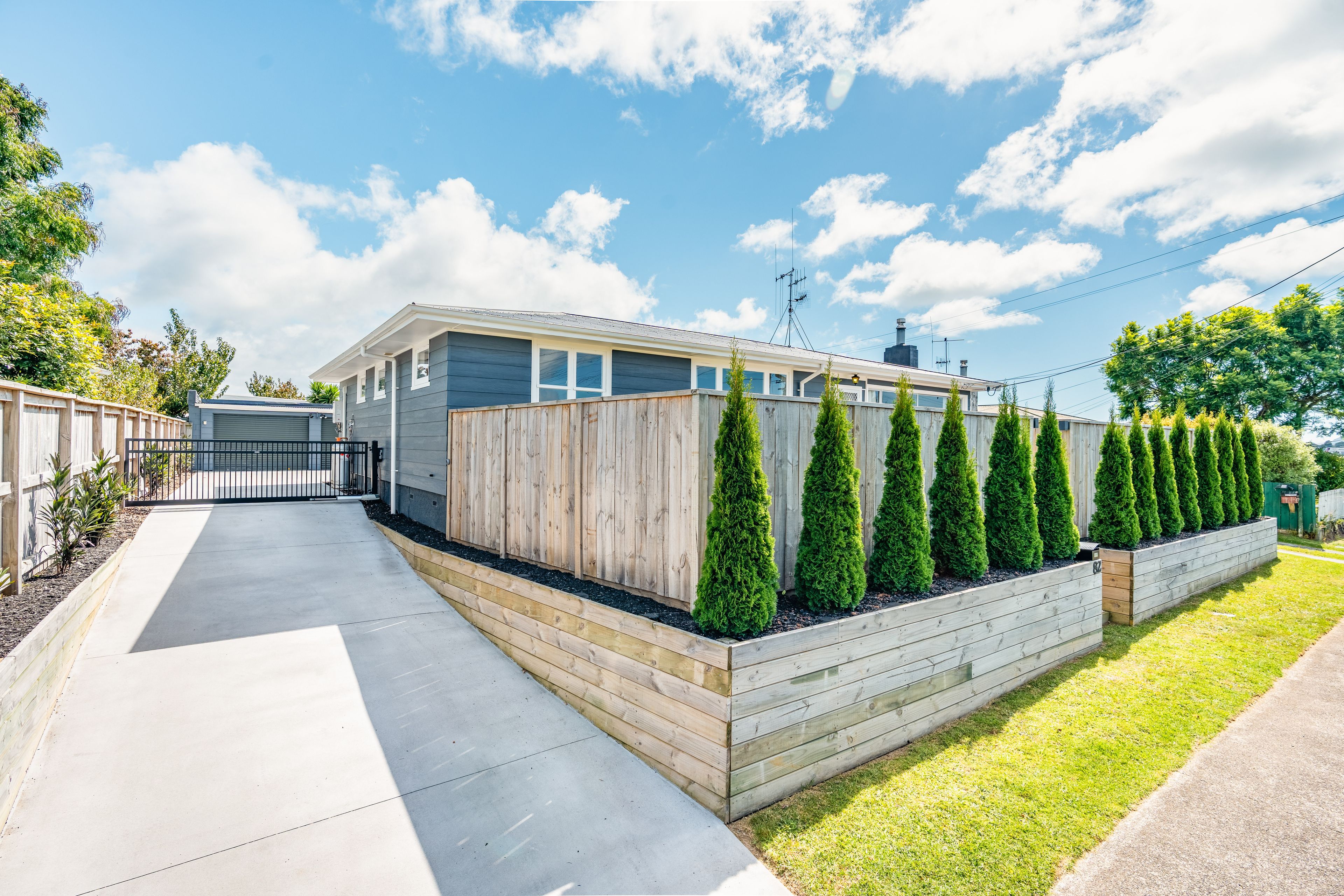 82 Kingswood Road, Brookfield, Tauranga City 3110 - Sold House - Ray ...