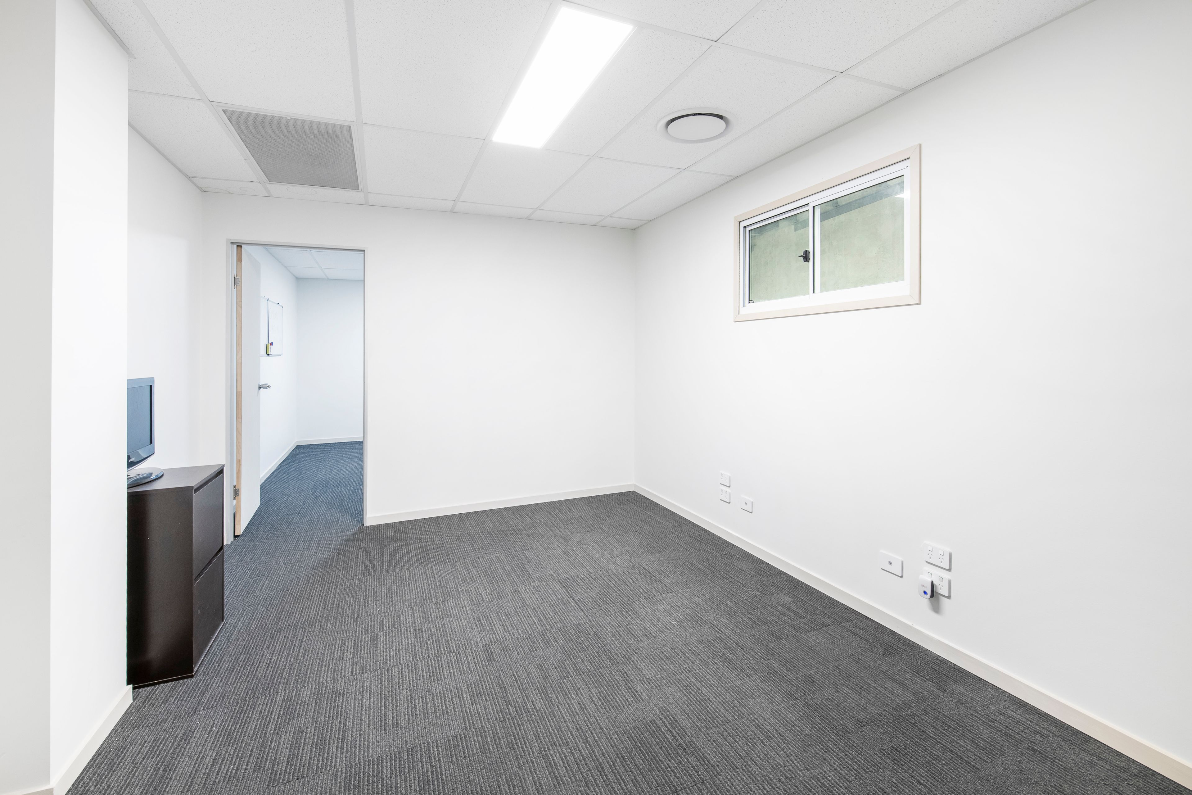 33/55 Commerce Circuit, Yatala, QLD 4207 - Offices for Sale - RWC Gold ...