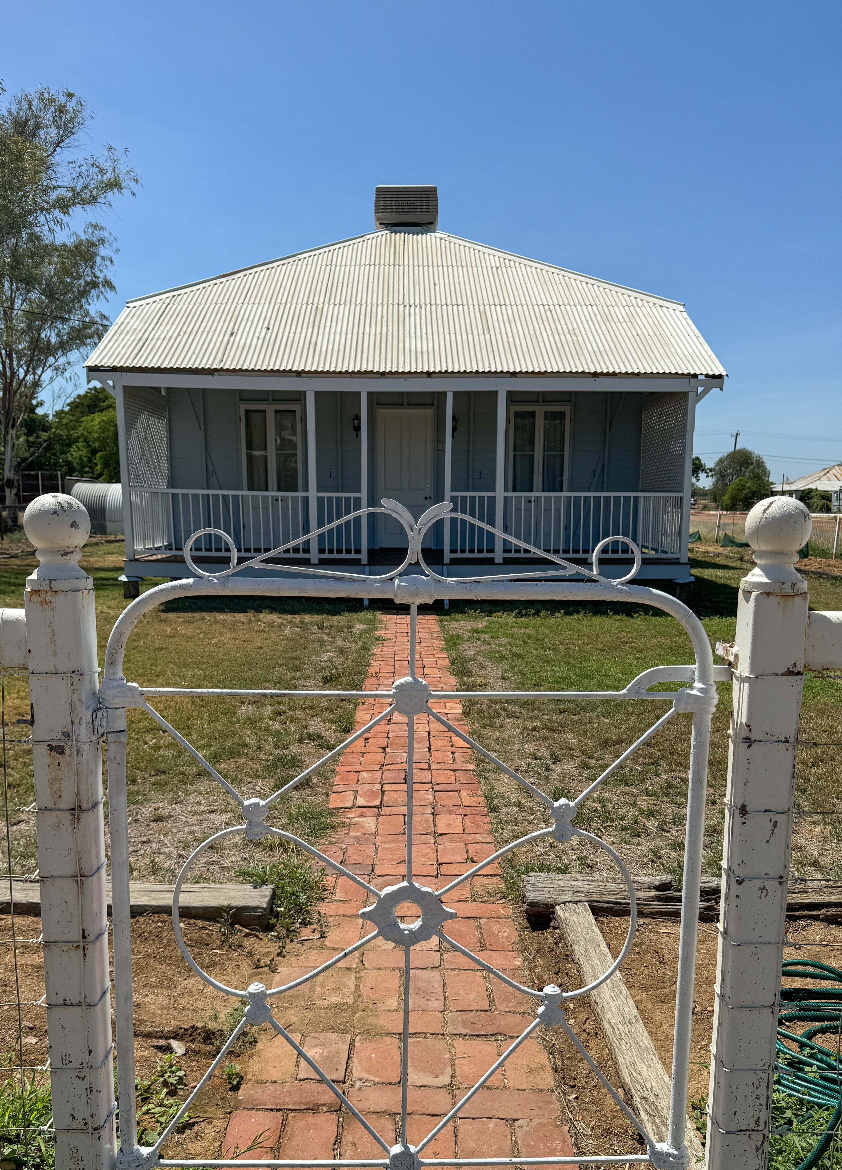 100 Cassowary Street, Longreach, QLD 4730 - Leased House - Ray White ...