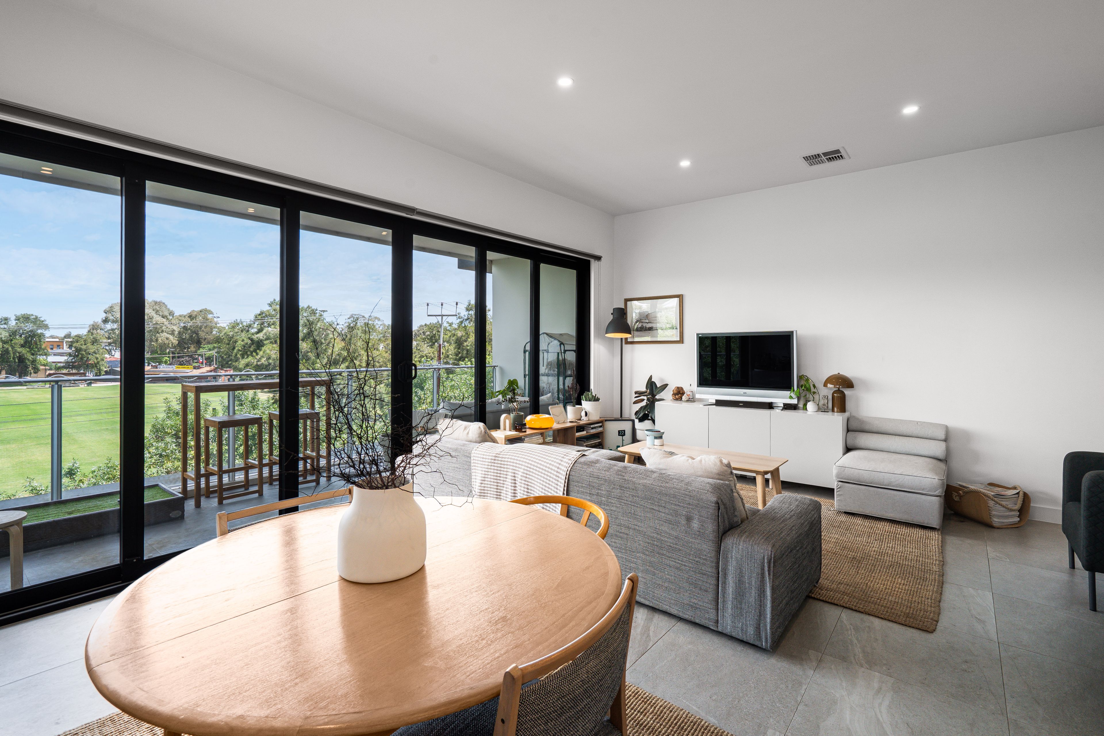 Ray White Prospect