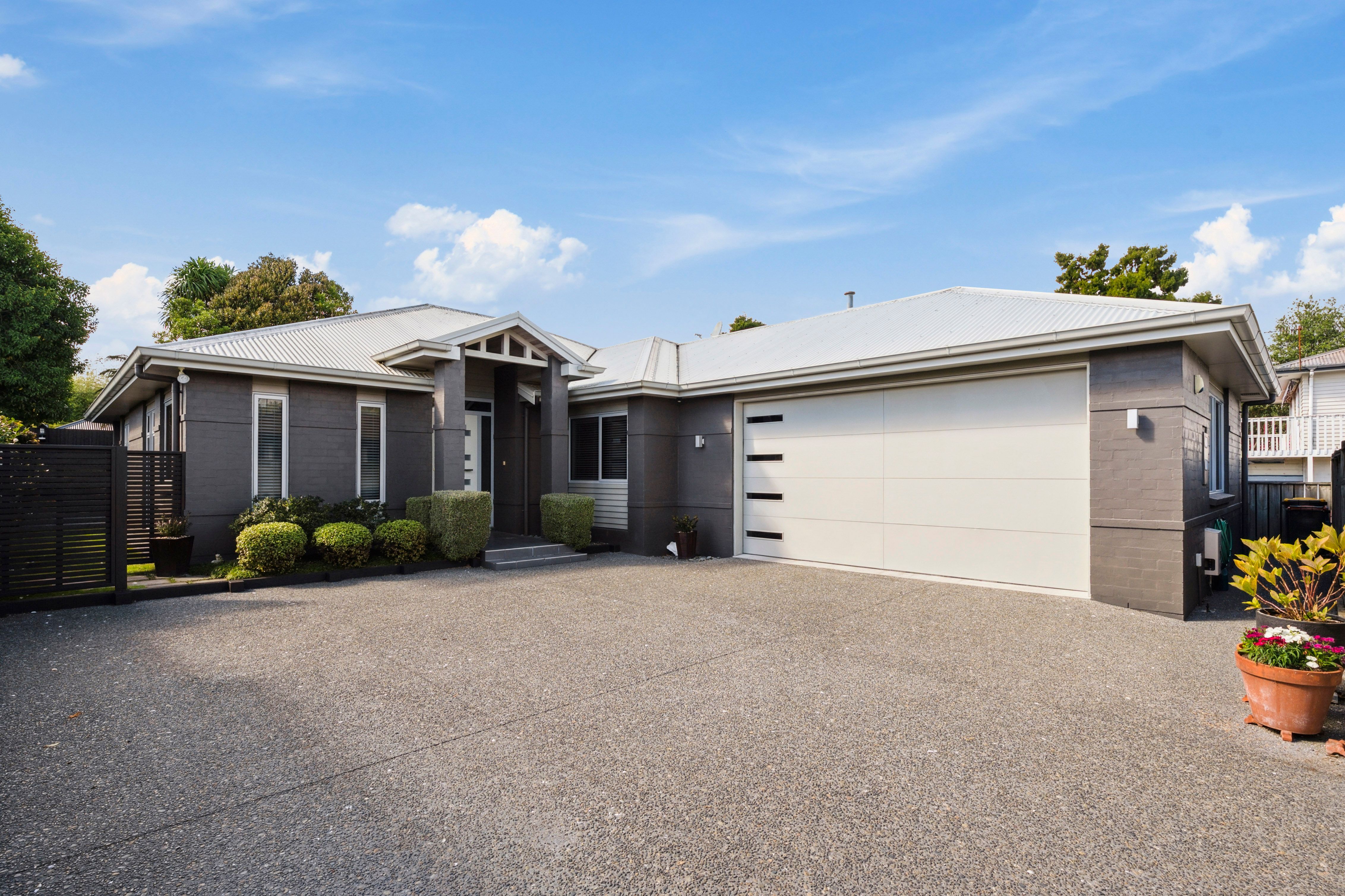 66A Basley Road, Owhata, Rotorua District 3010 - Sold House - Ray White ...