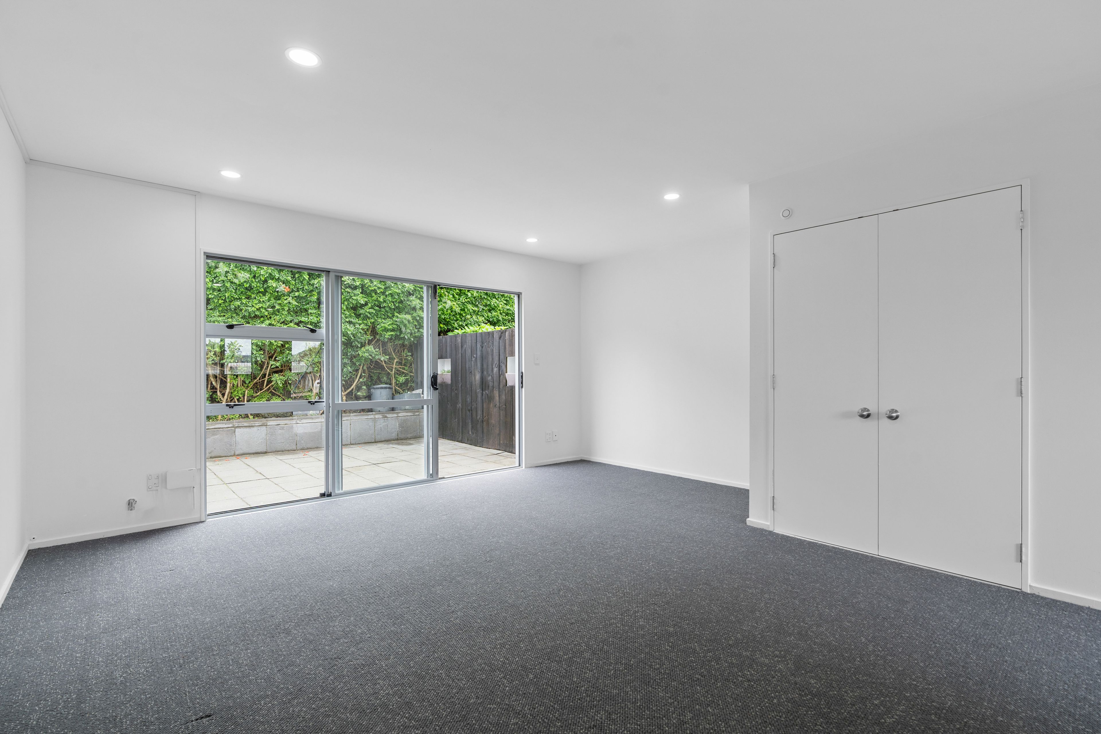 7/218 Captain Springs Road, Onehunga, Auckland City 1061 - Townhouse ...