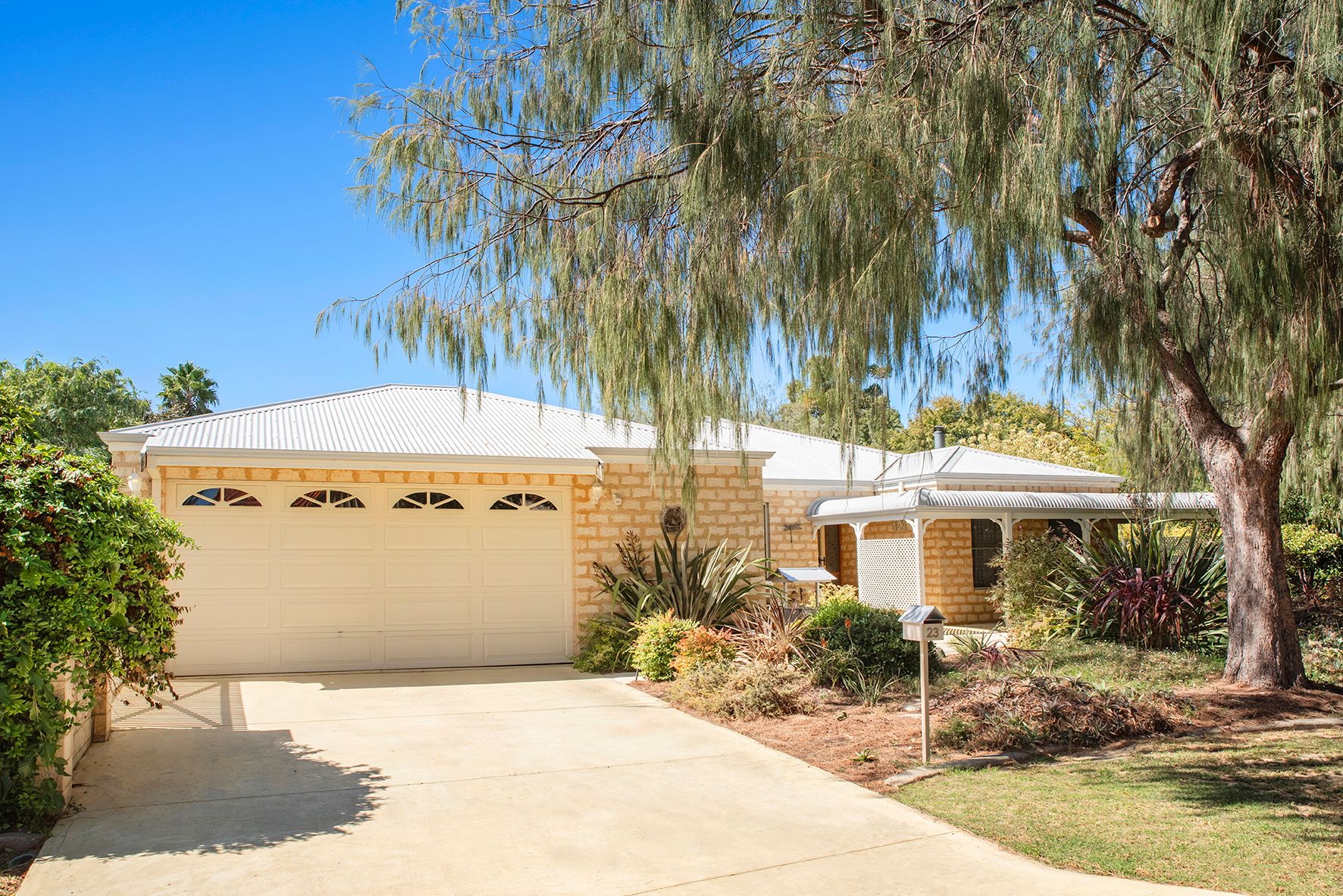 23 Lorikeet Loop, Broadwater, WA 6280 - Sold House - Ray White Stocker ...