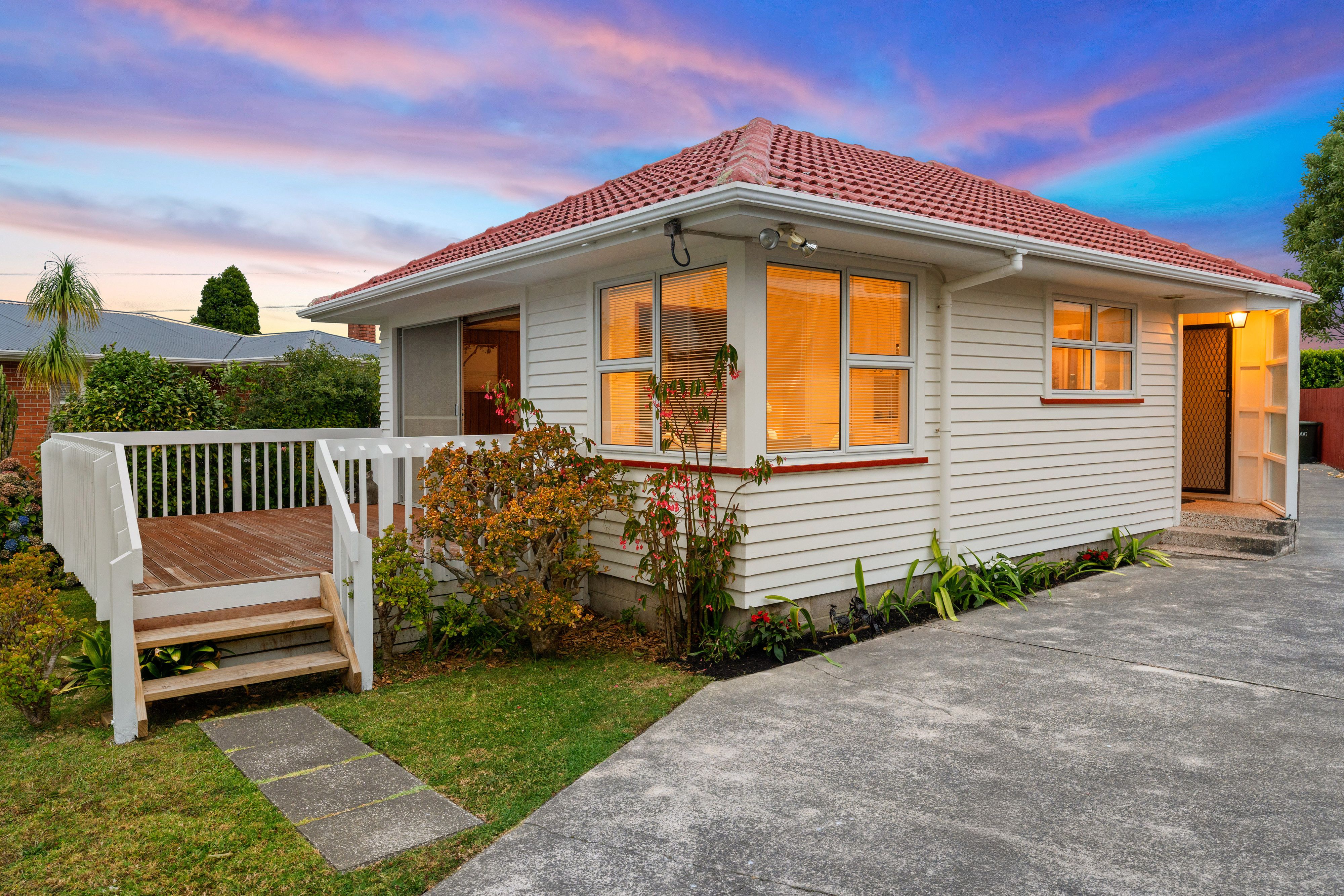 11 Kenley Place, Avondale, Auckland City 0600 - Sold House - Ray White ...
