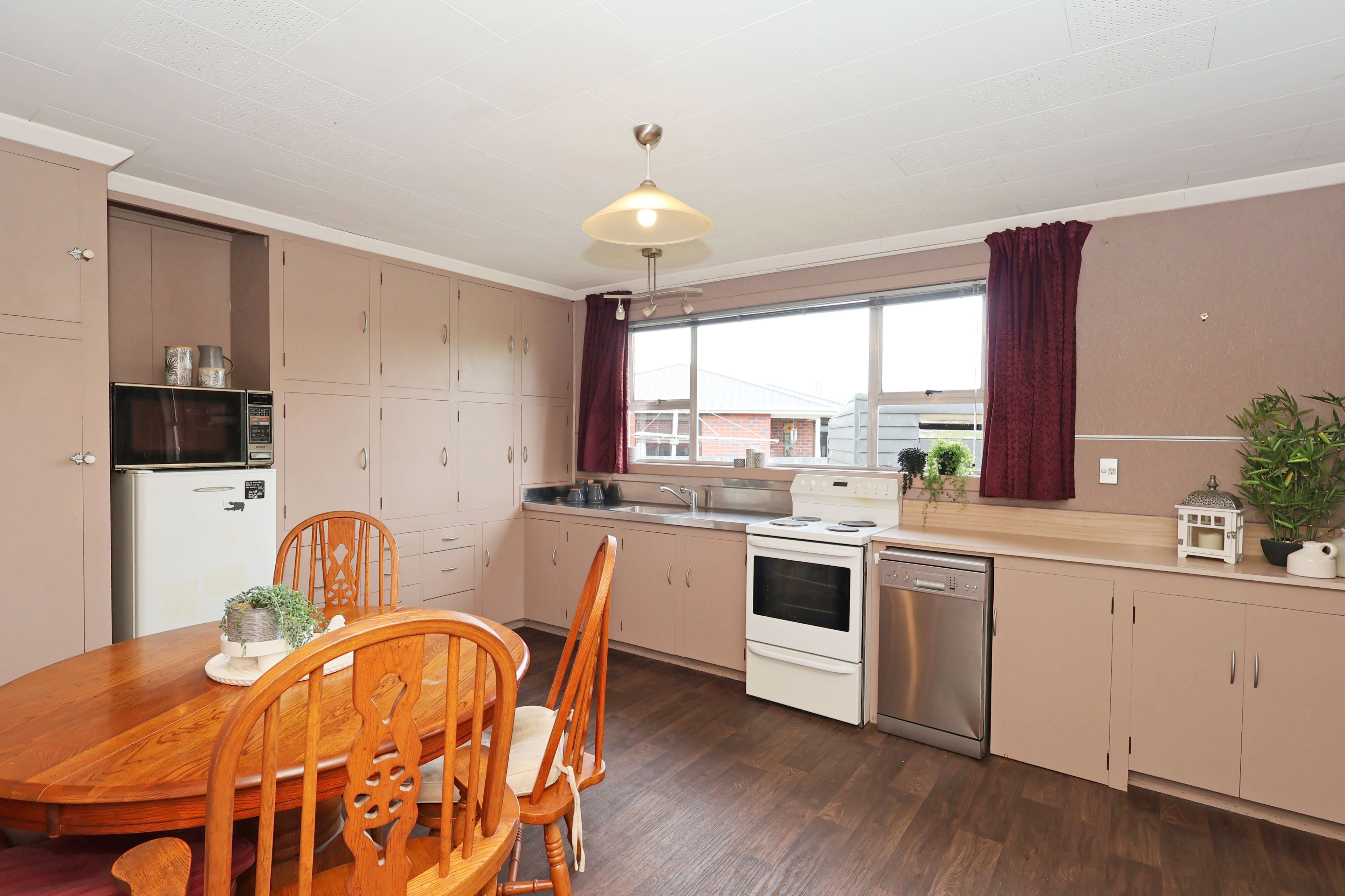 50 Arthur Street, Winton, Southland District 9720 - Sold Townhouse ...