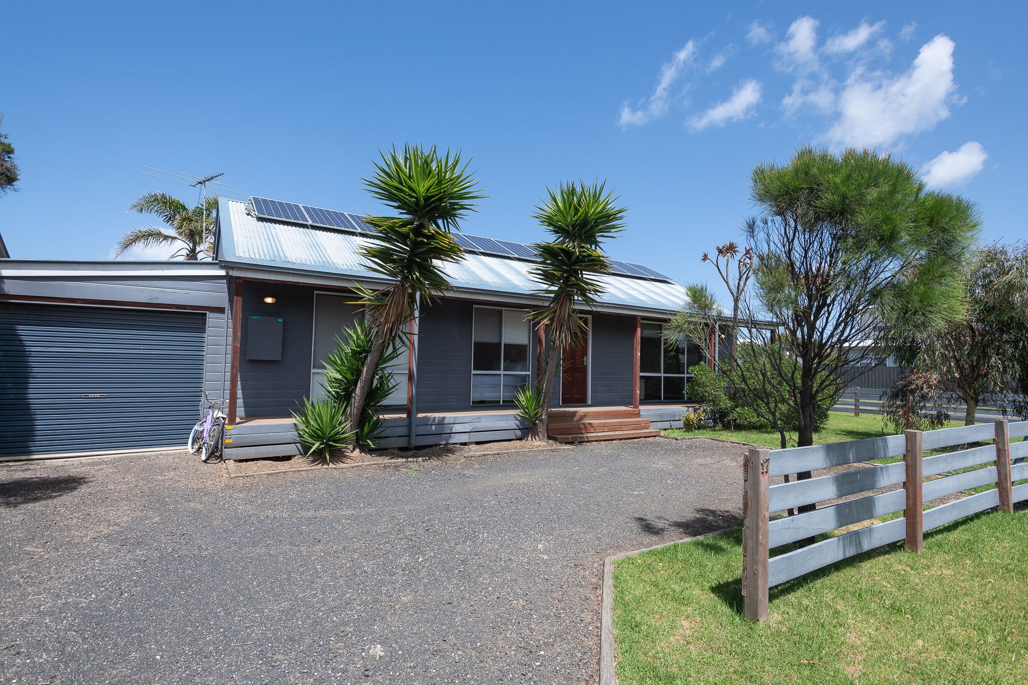 17 Tolley Avenue, Surf Beach, VIC 3922 - Leased House - Ray White ...