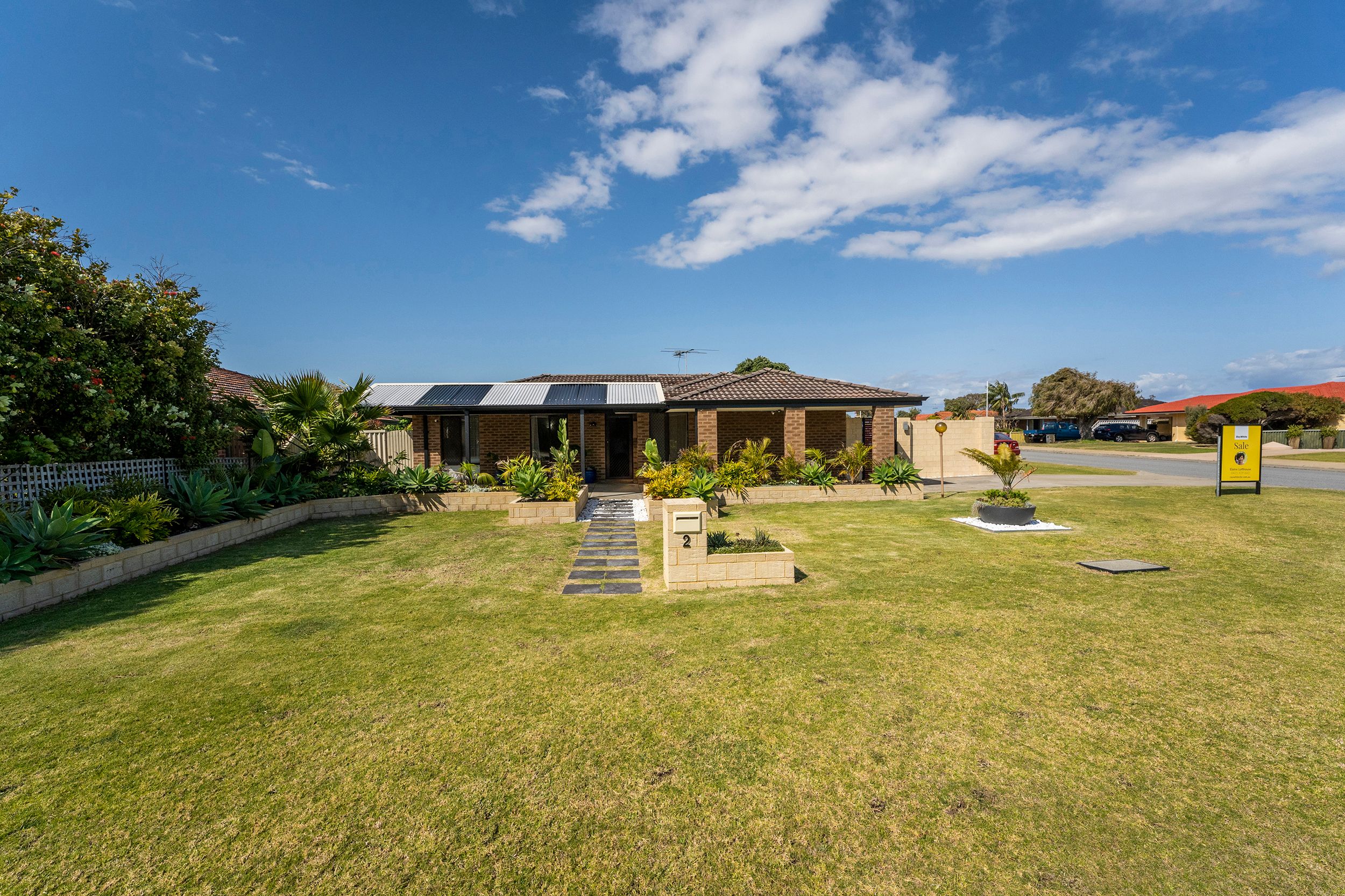 2 Abalone Crescent, Waikiki, WA 6169 - Sold House - Ray White ...