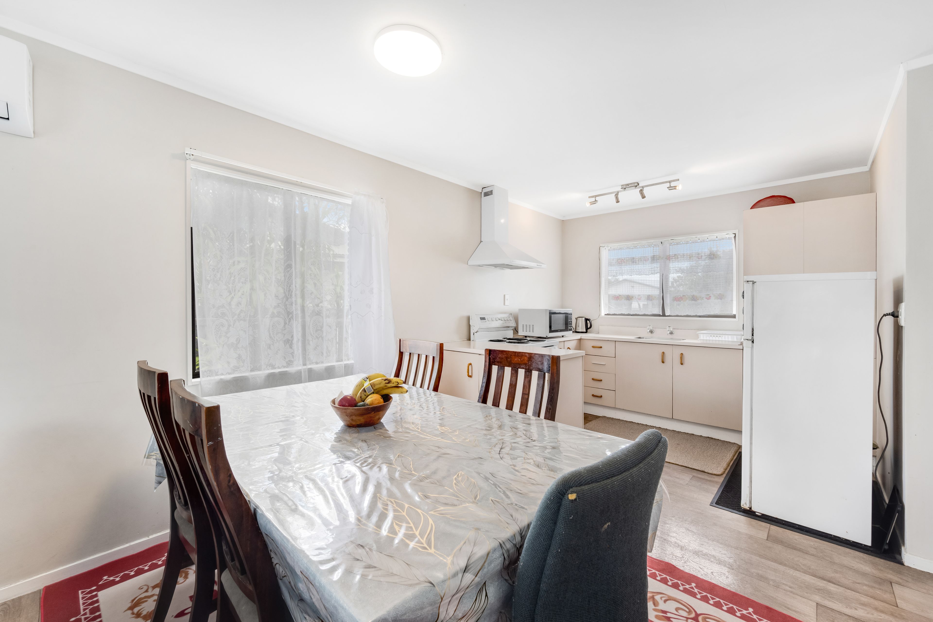 4 Dungarvon Place, Clendon Park, Manukau City 2103 - House for Sale ...