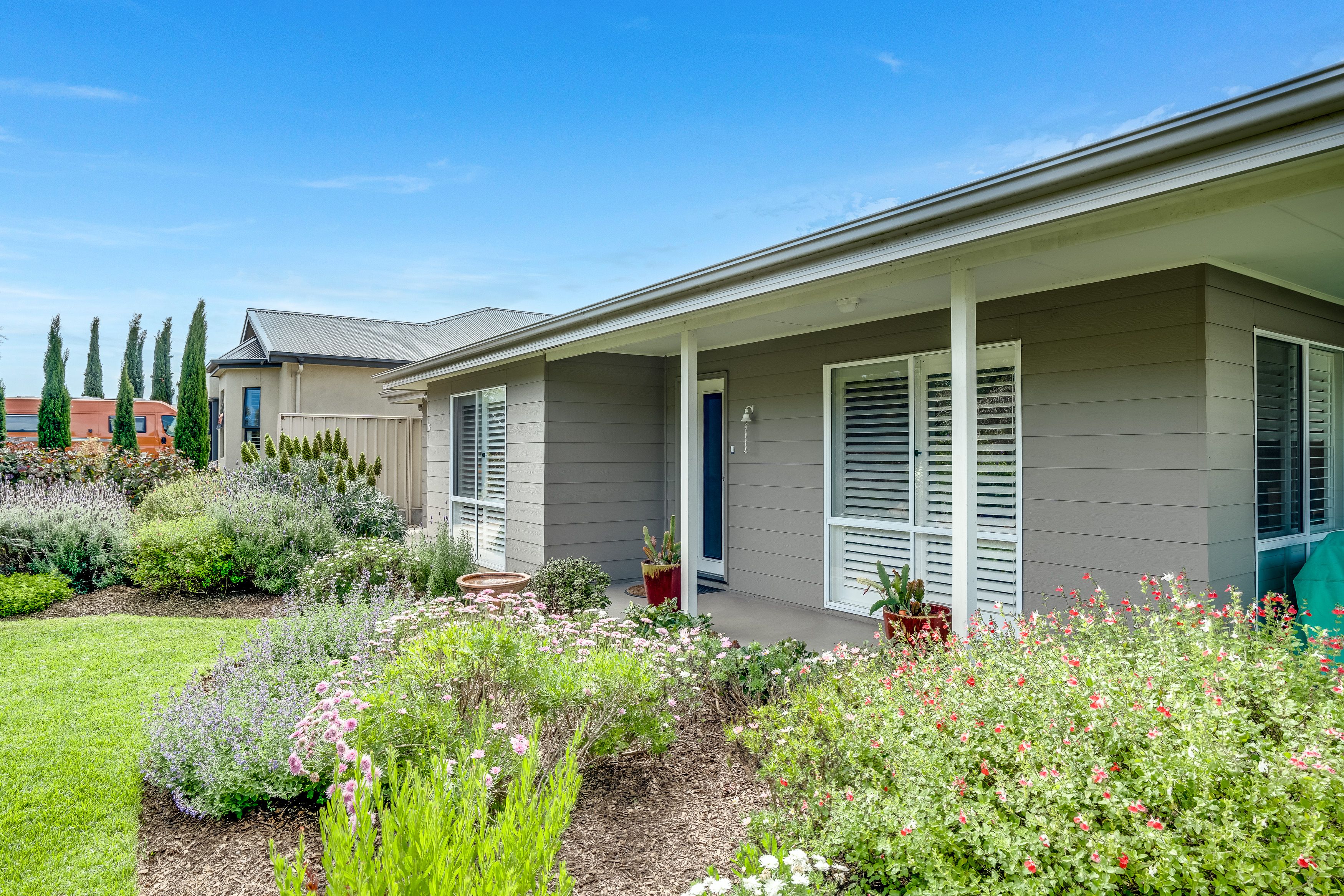 15 Gow Drive, Hindmarsh Island, SA – Home For Sale • Ray White
