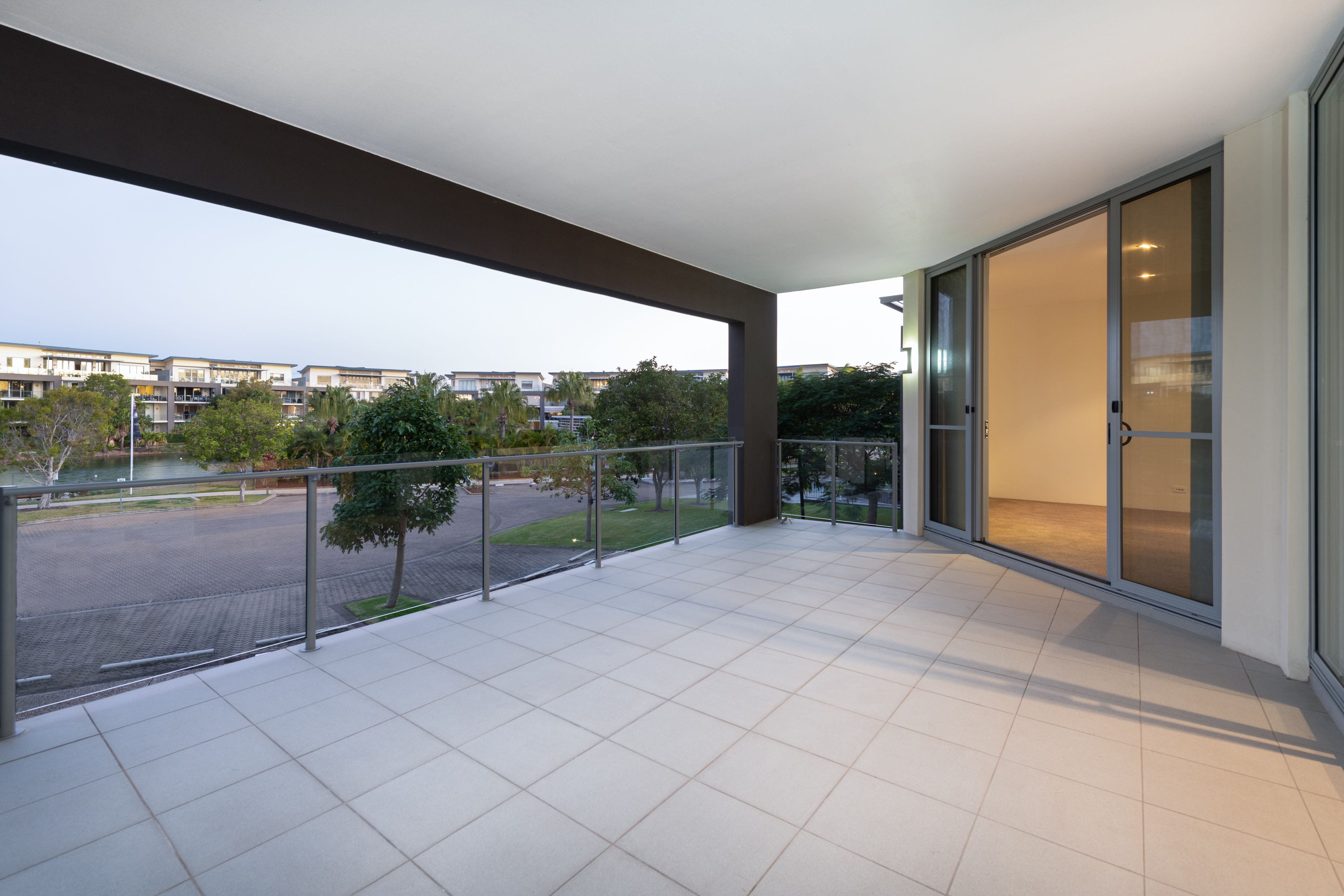 522/3-5 Pendraat Parade 'Ilanah Aqua', Hope Island, QLD 4212 - Sold ...