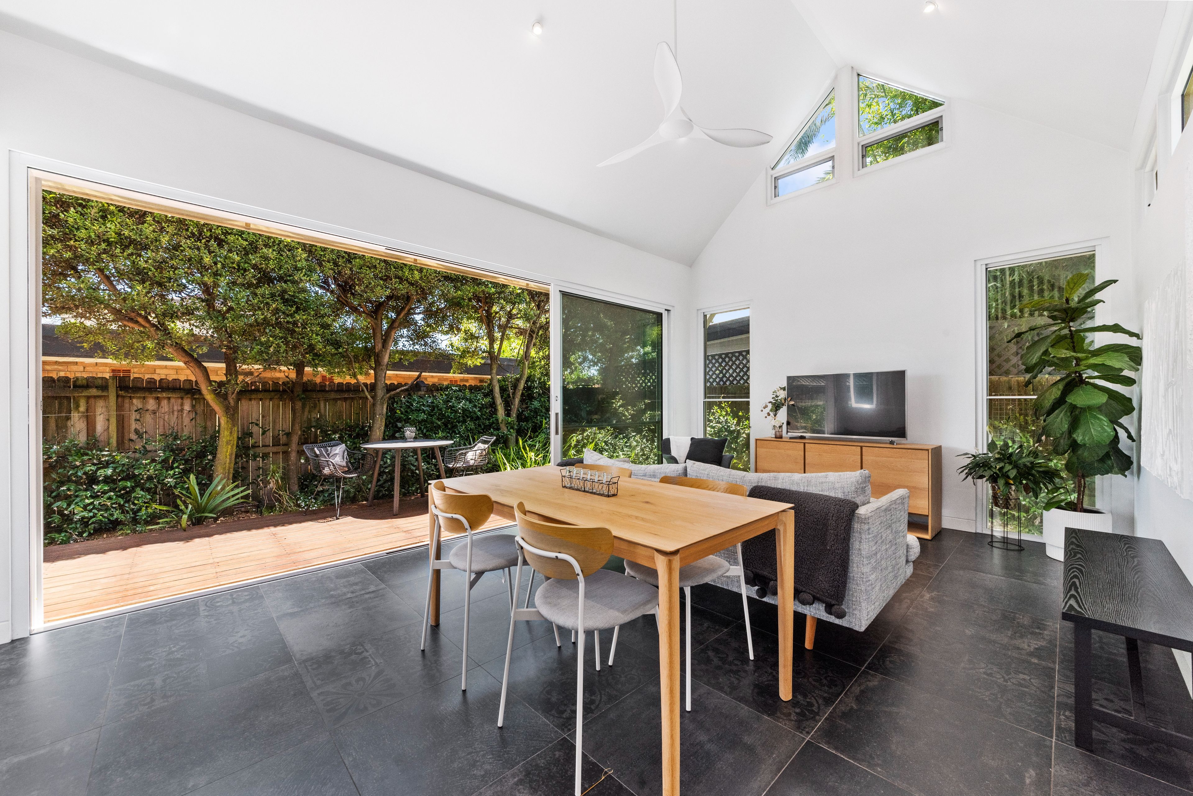 36a Colin Street, Cammeray, NSW 2062 - Leased Flat - Ray White Lower North Shore Group