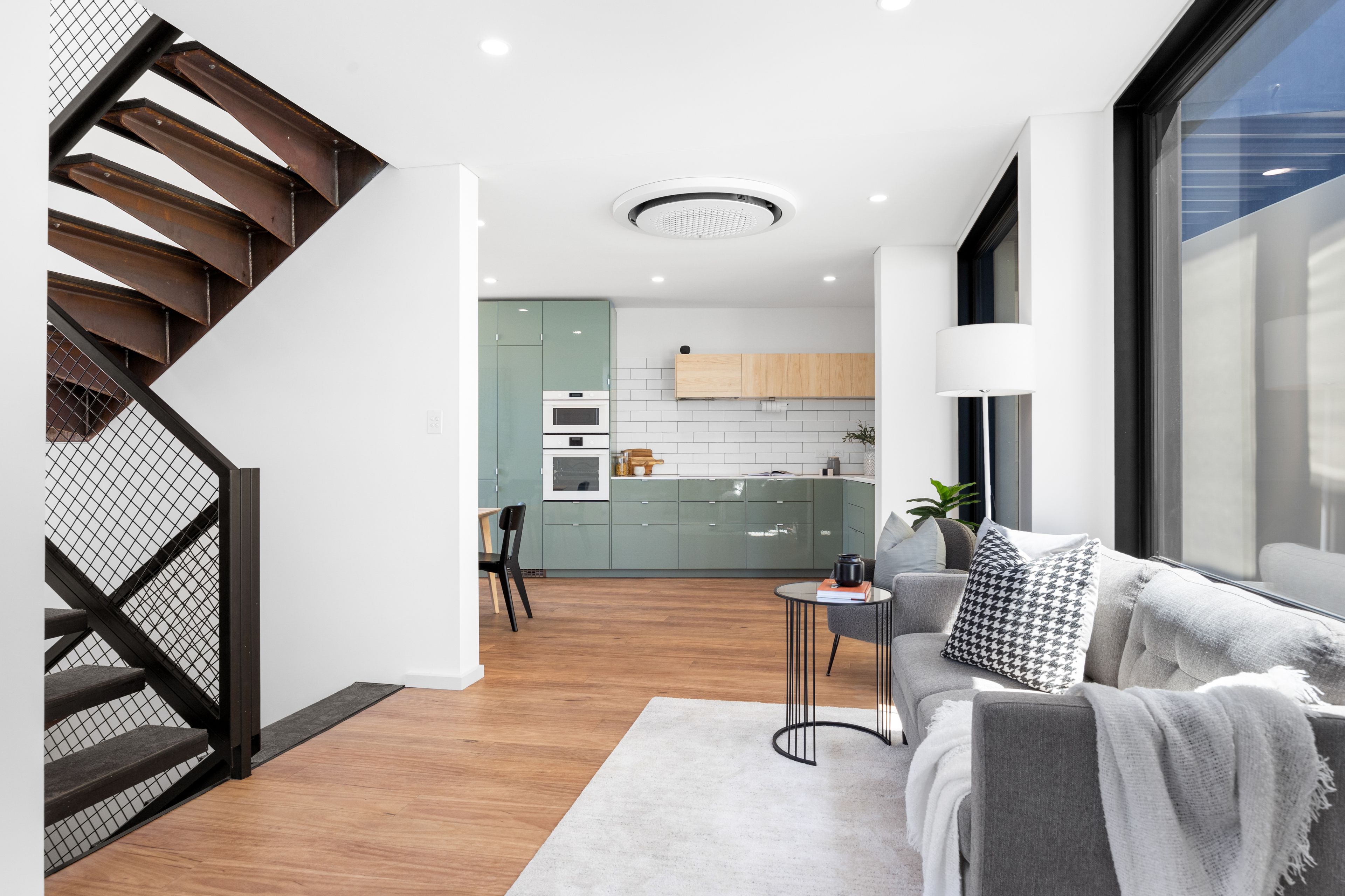 10 - 12 Hamilton Place, Adelaide, SA 5000 - Sold House - Ray White ...