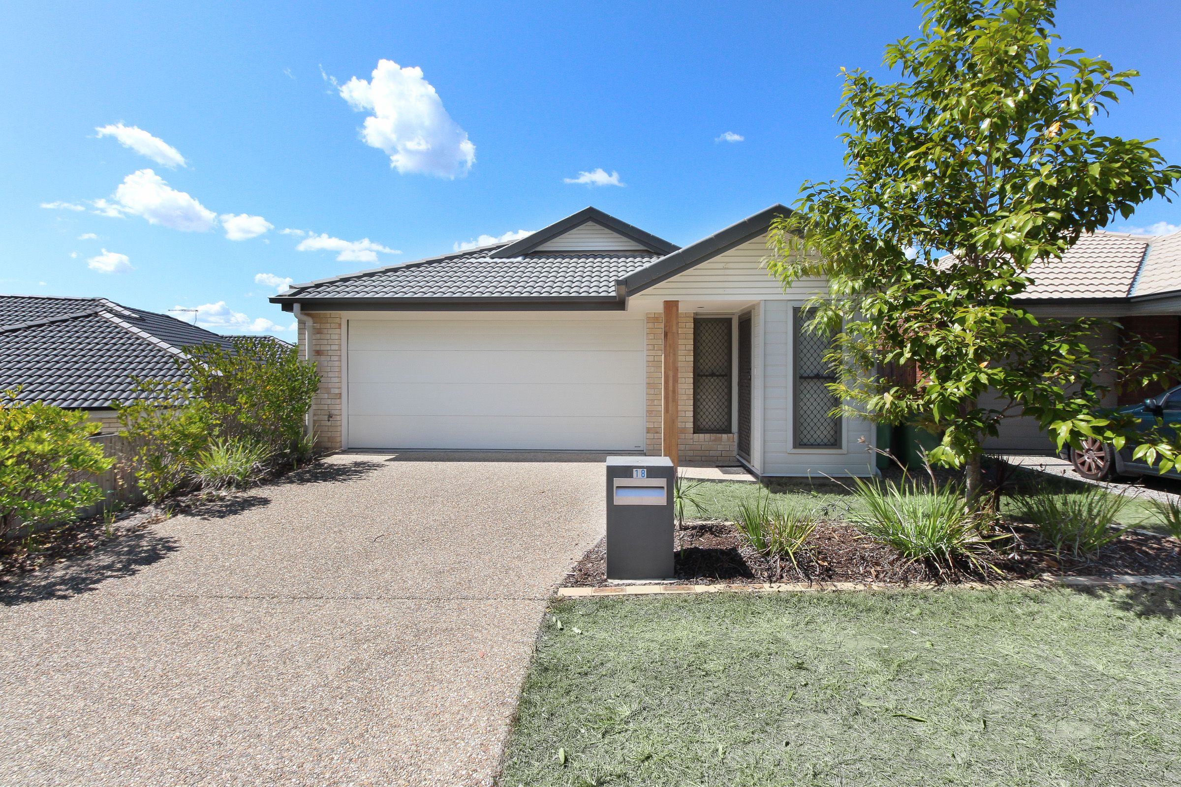 18 Dandelion Drive, Springfield Lakes, QLD 4300 - Leased House - Ray ...
