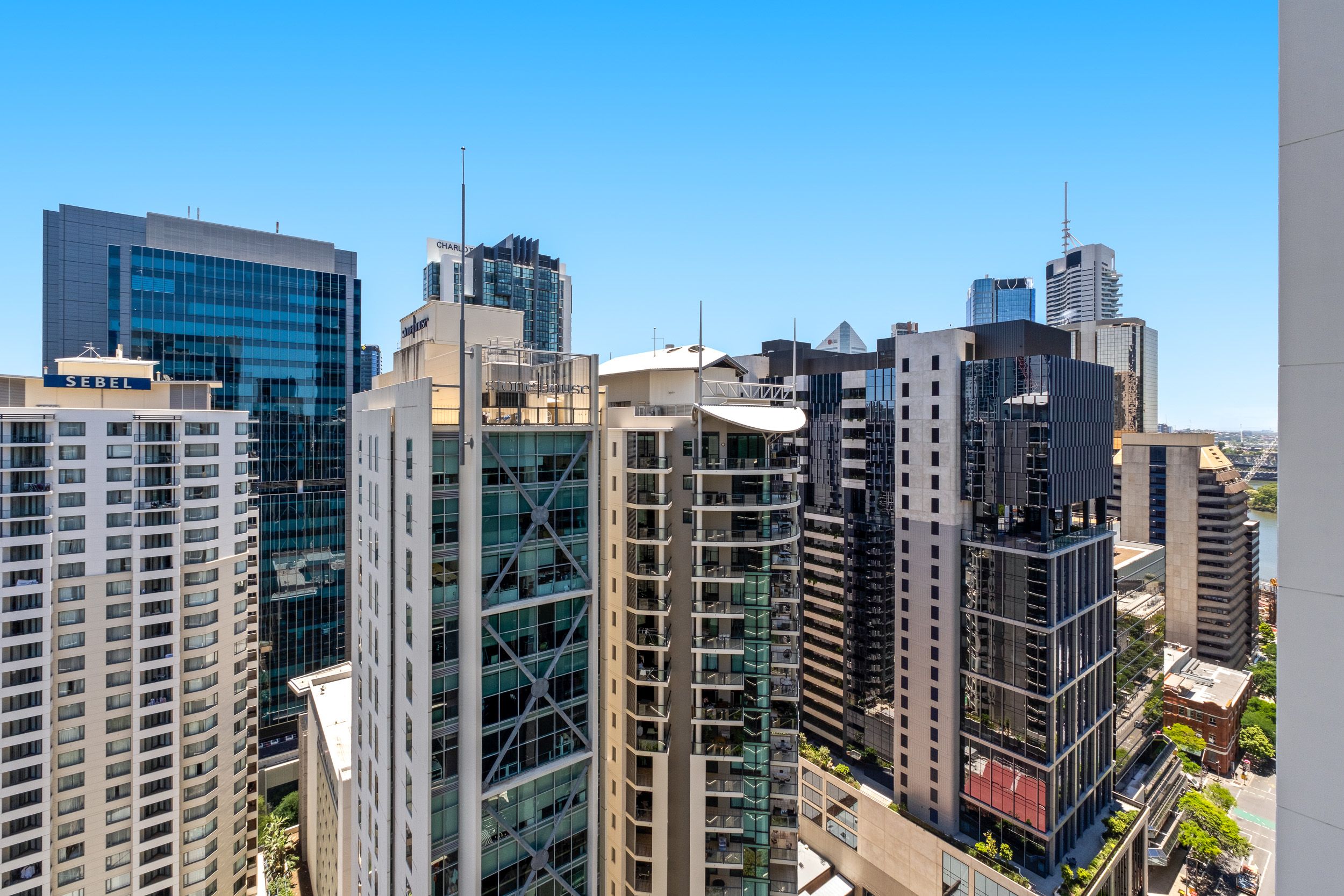 3202/79 Albert Street, Brisbane City, QLD 4000 - Sold Apartment - Ray ...