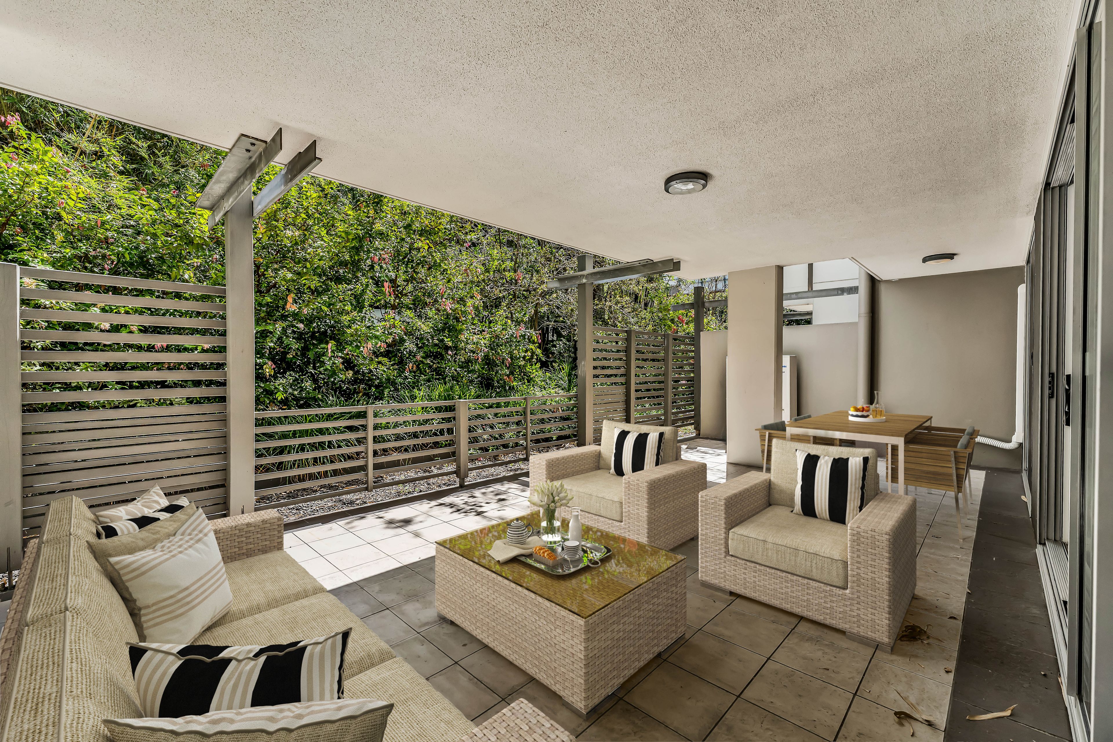Ray White New Farm