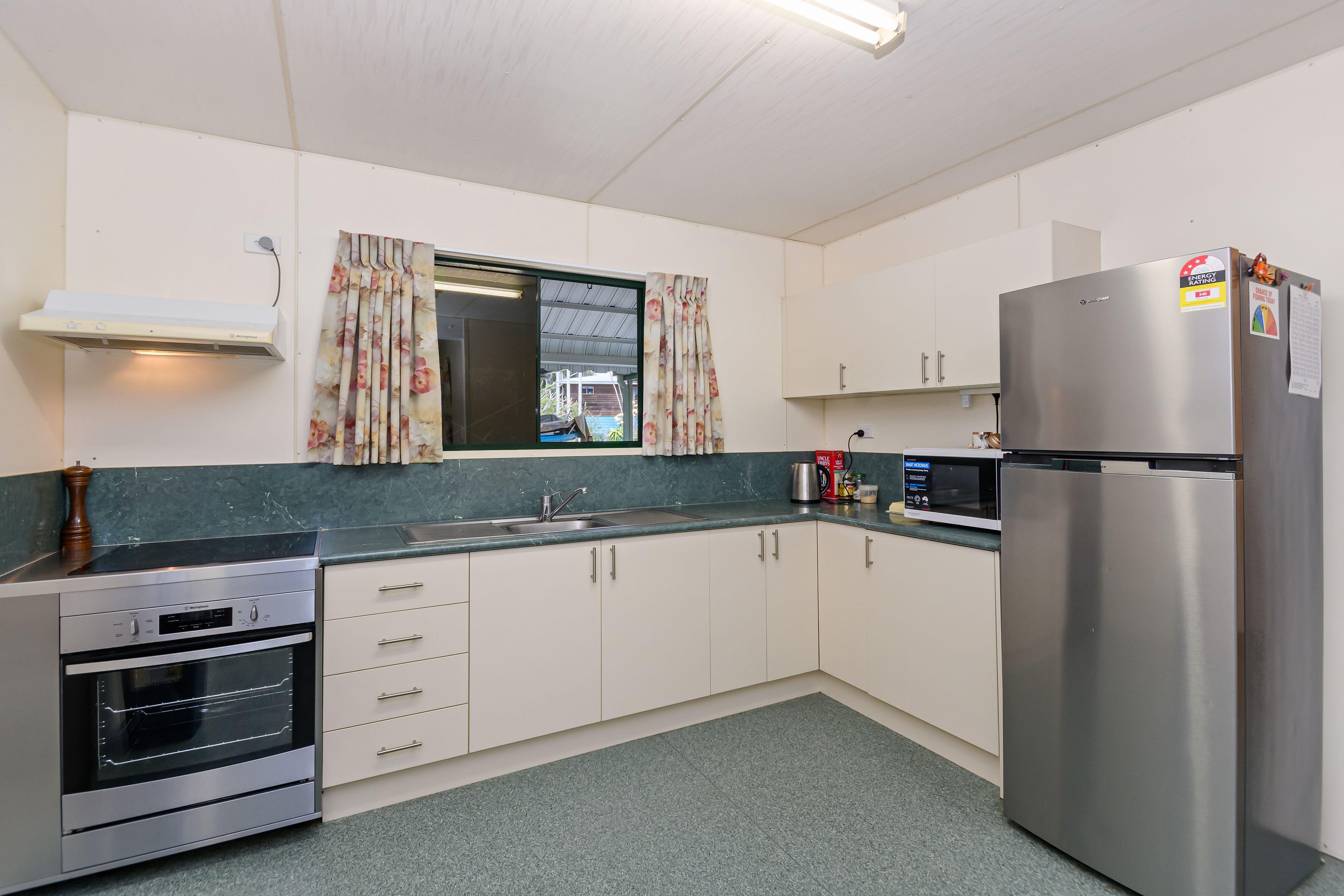 26 George Ansell Avenue, Cungulla, QLD 4816 - Sold House - Ray White ...