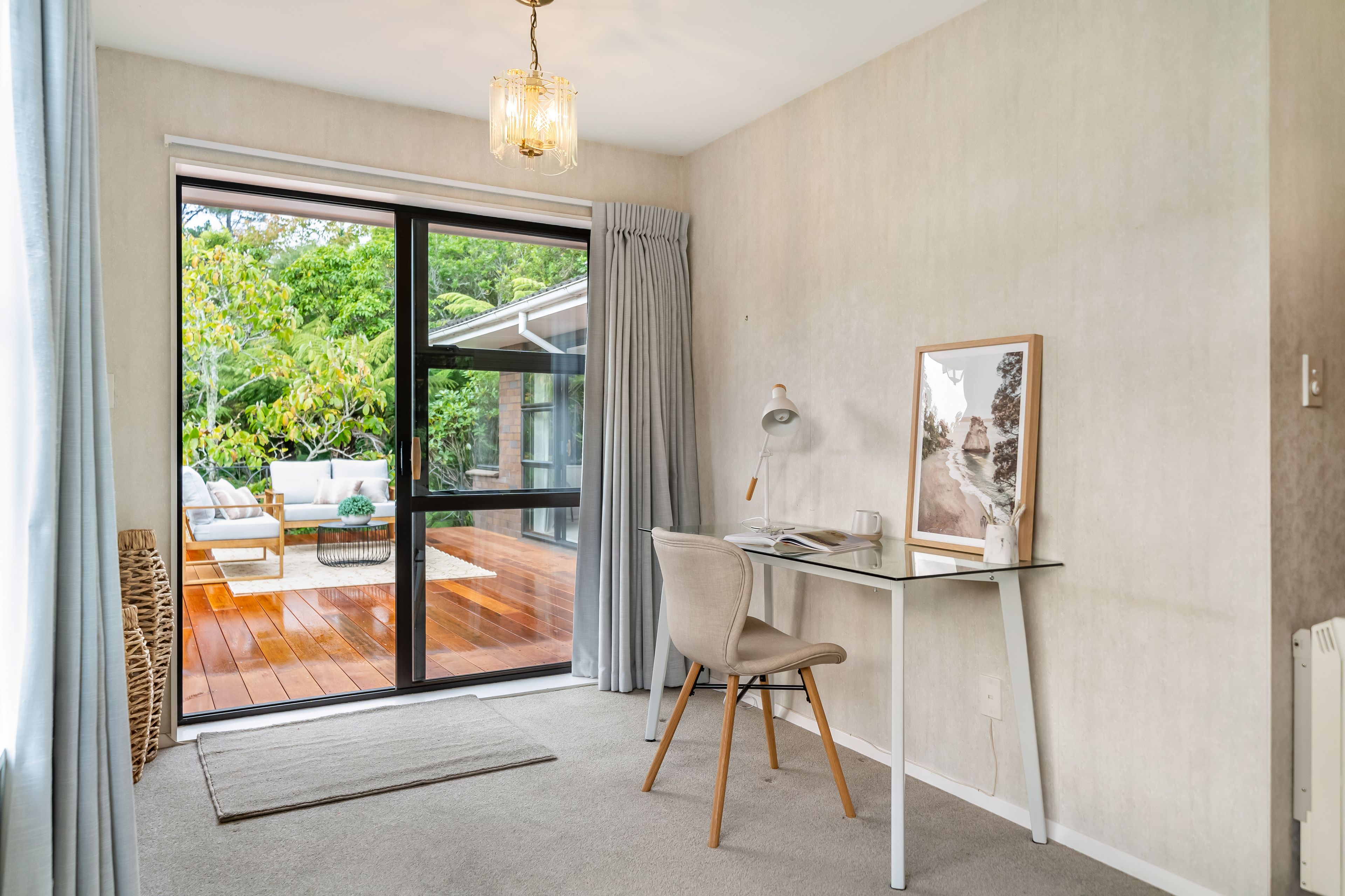 136 Plateau Road, Te Marua, Upper Hutt City 5018 - Sold House - Ray ...