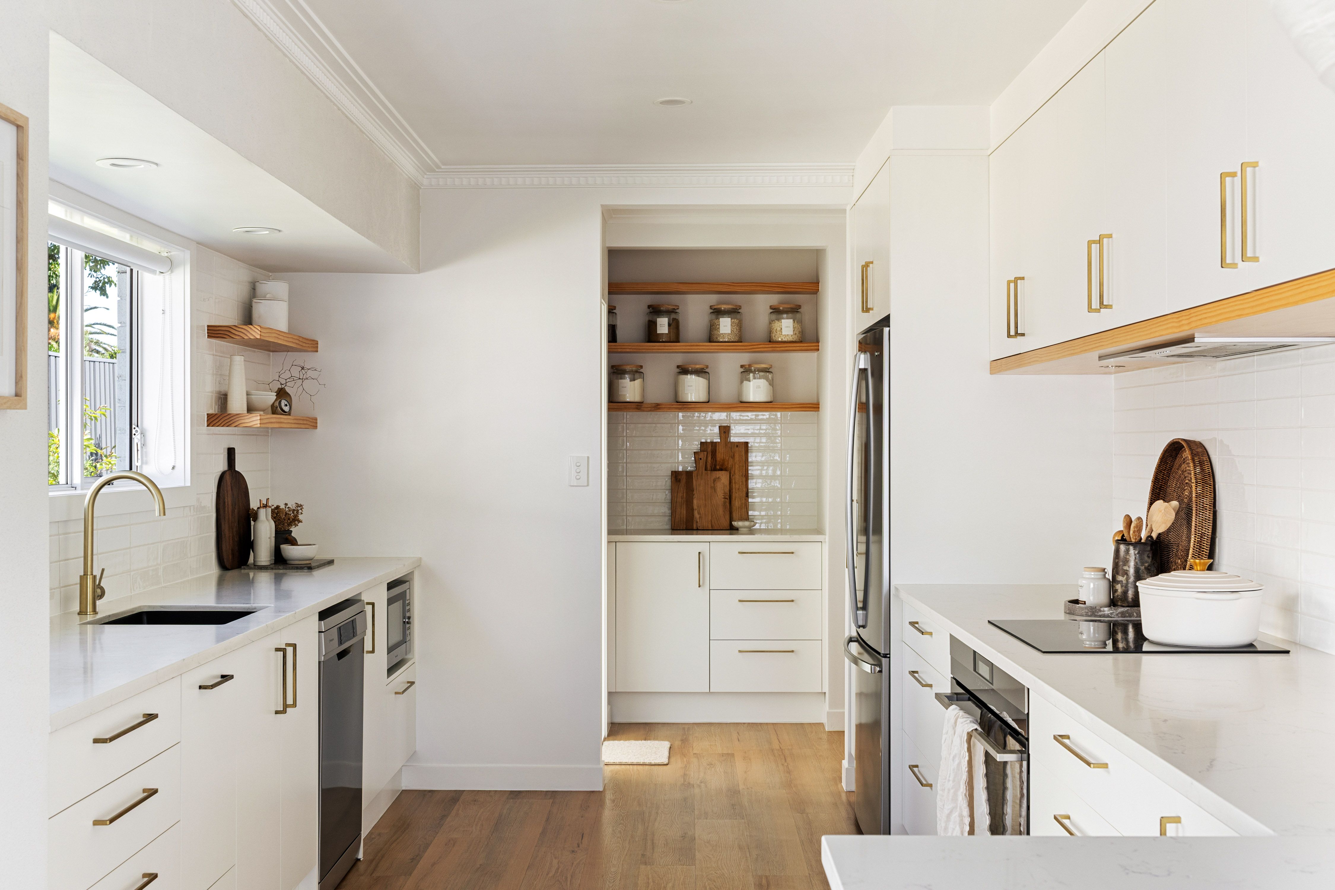 30 Grant Road, Whataupoko, Gisborne District 4010 - House for Sale ...