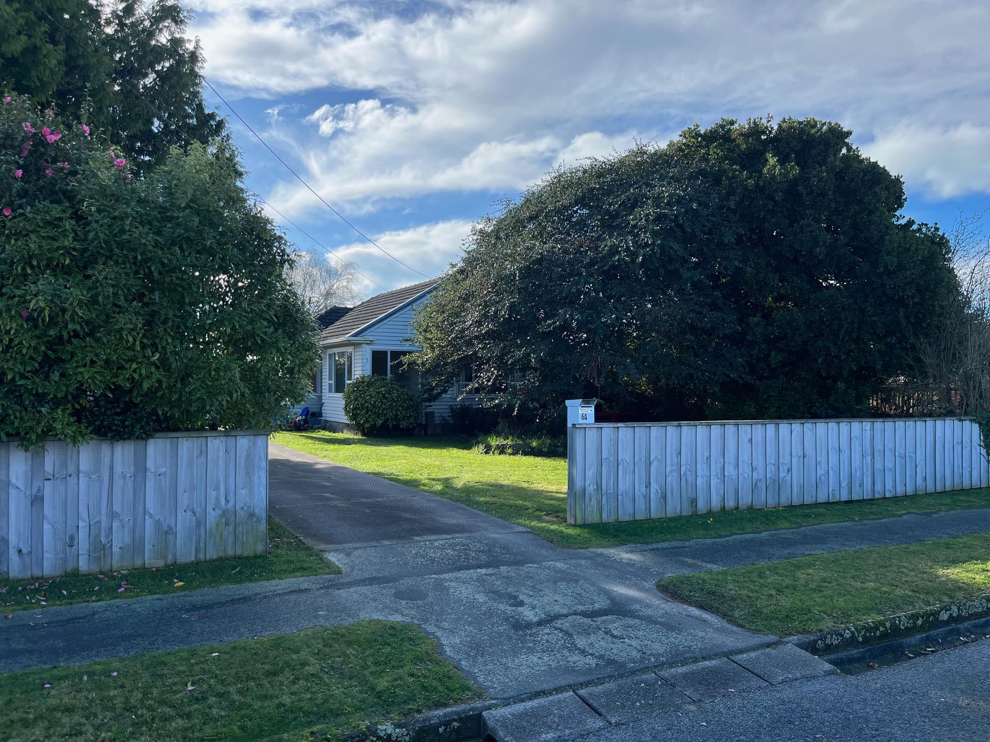 64 Moffett Street, Islington, Christchurch City 8042 - Leased House ...