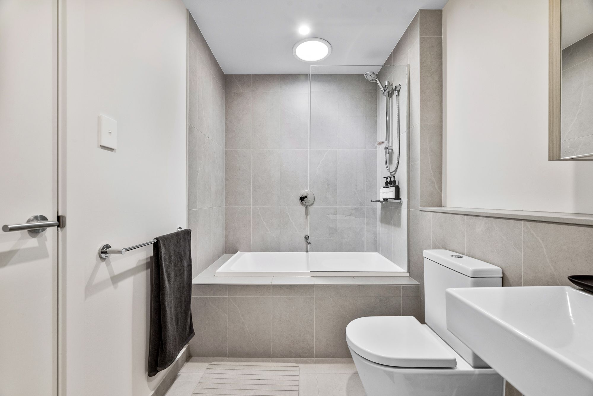50 Willowdale Drive, Leppington, NSW 2179 - Sold House - Ray White ...