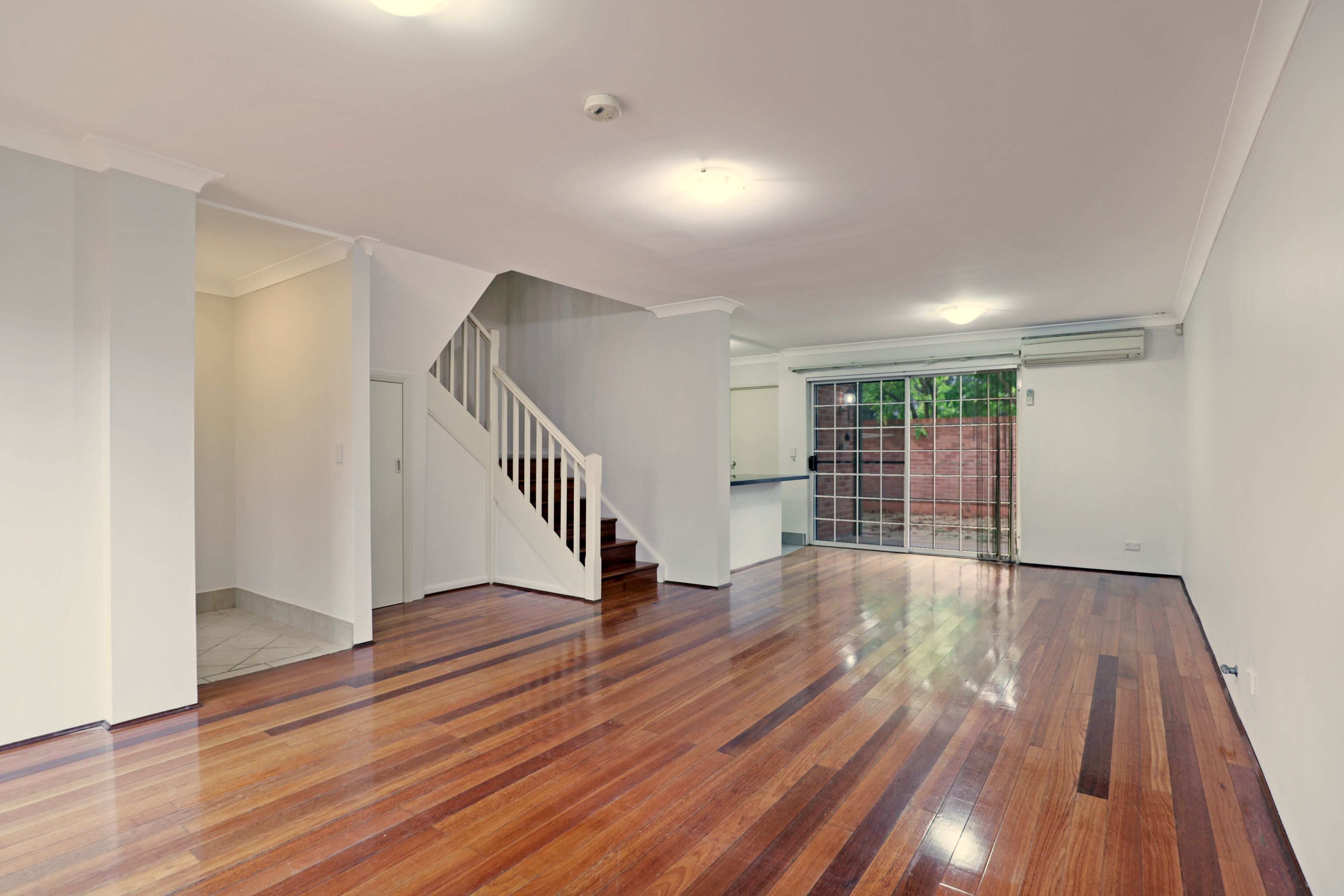 18/86-94 Kissing Point Road, Dundas, NSW 2117 - Leased Townhouse - Ray ...