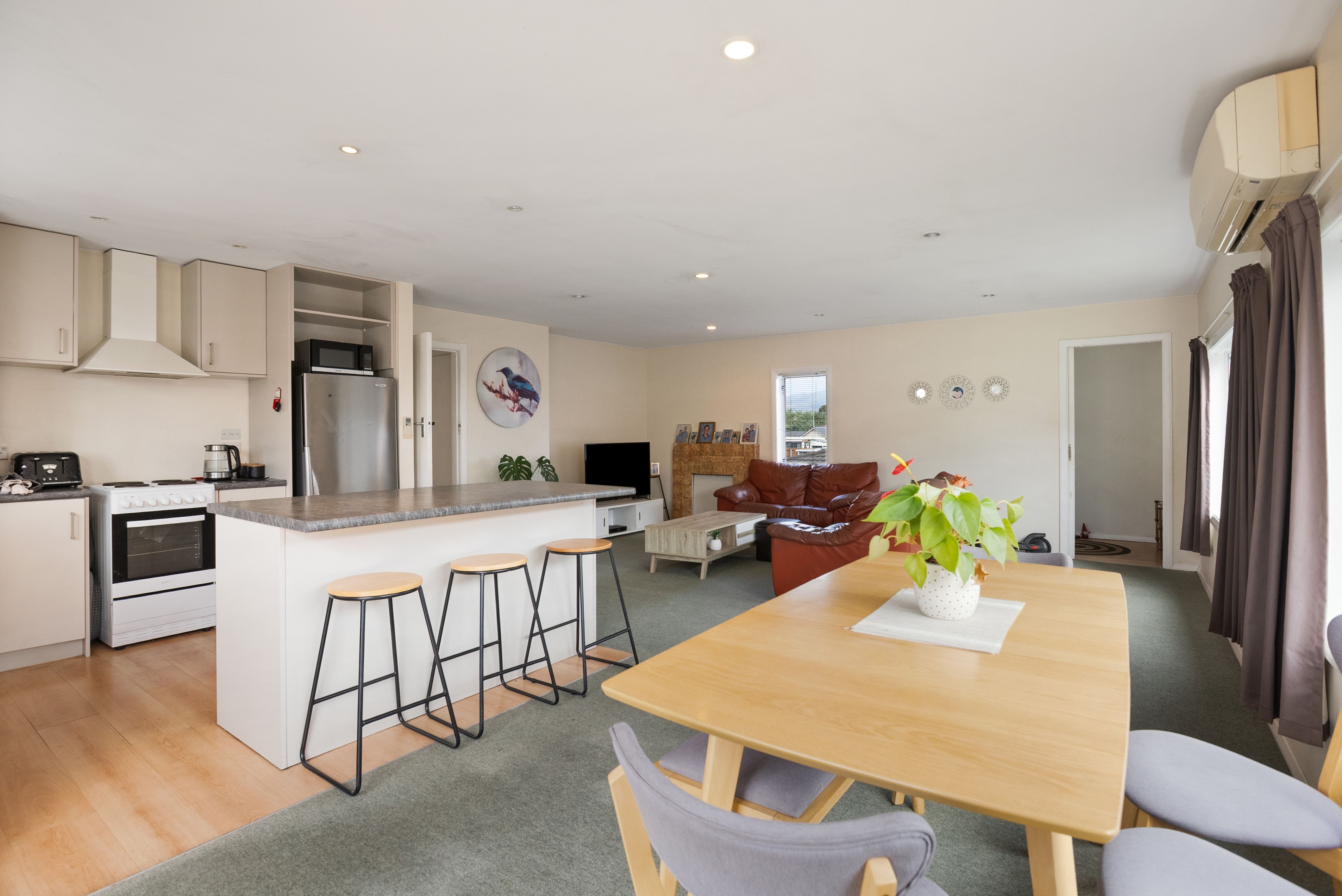 4A Huia Road, Raumati Beach, Kapiti Coast District 5032 - Sold House ...