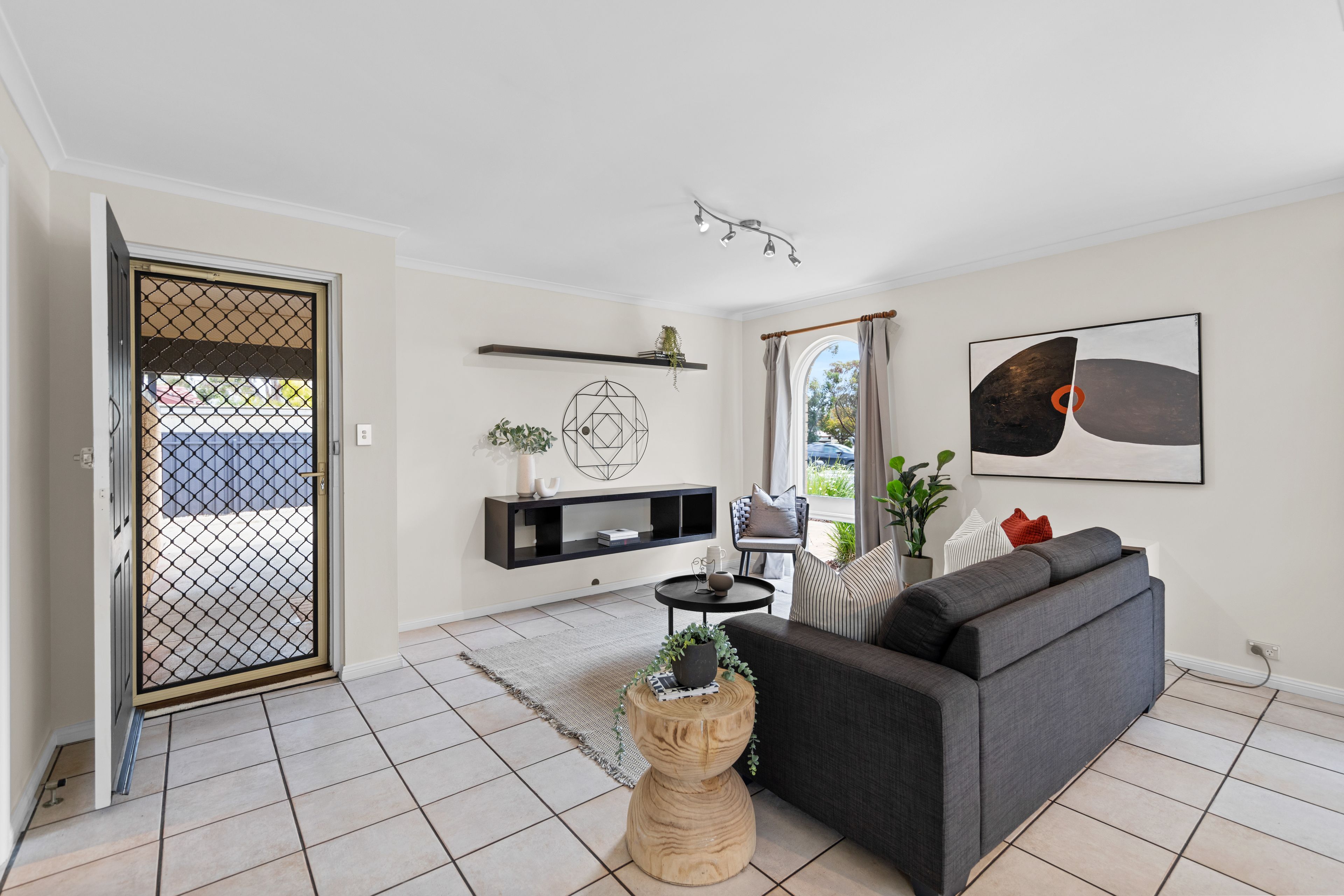 33 Target Hill Road, Salisbury Heights, SA 5109 - Sold House - Ray ...