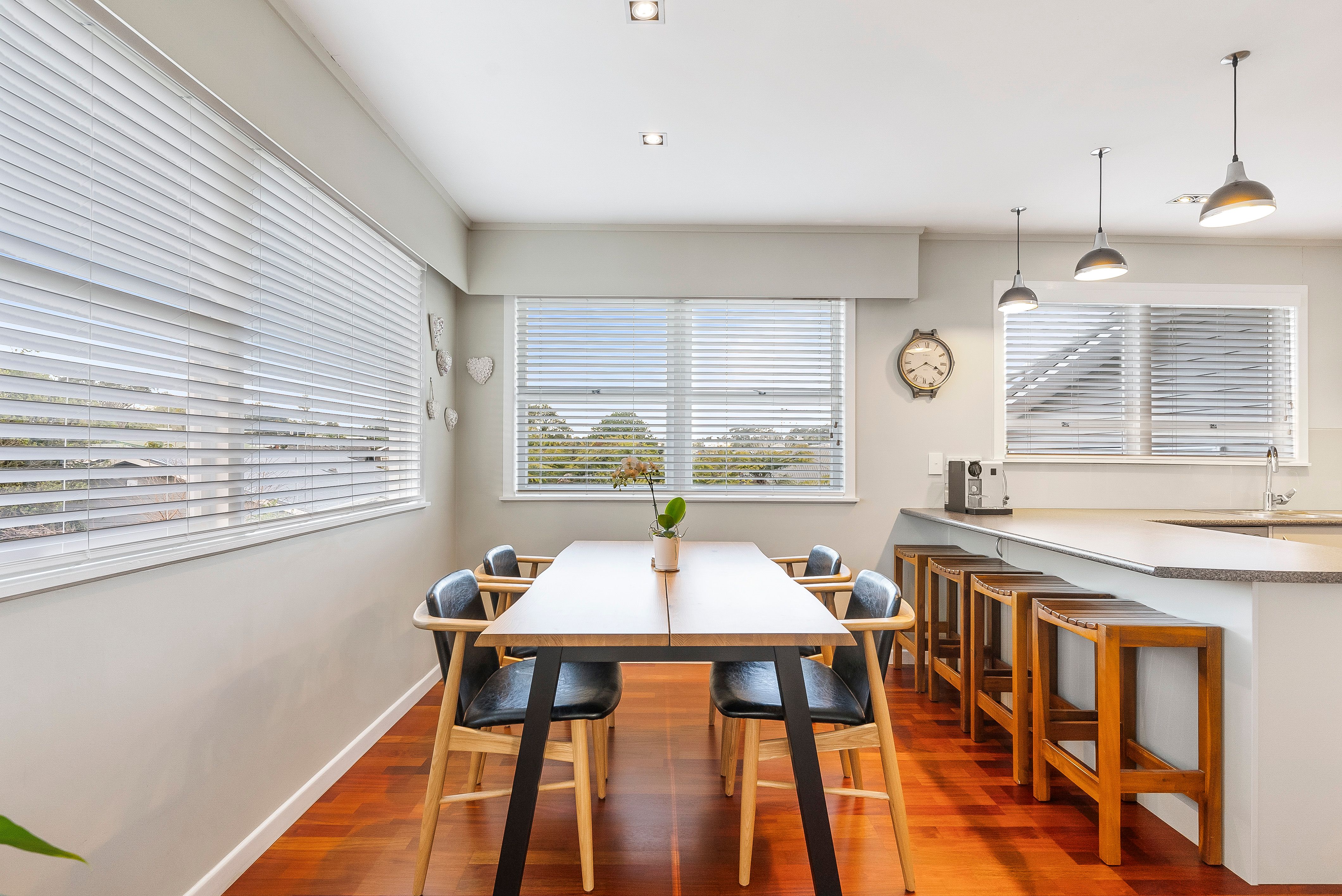 37 Sunnynook Road, Forrest Hill, North Shore City 0620 - Sold House ...
