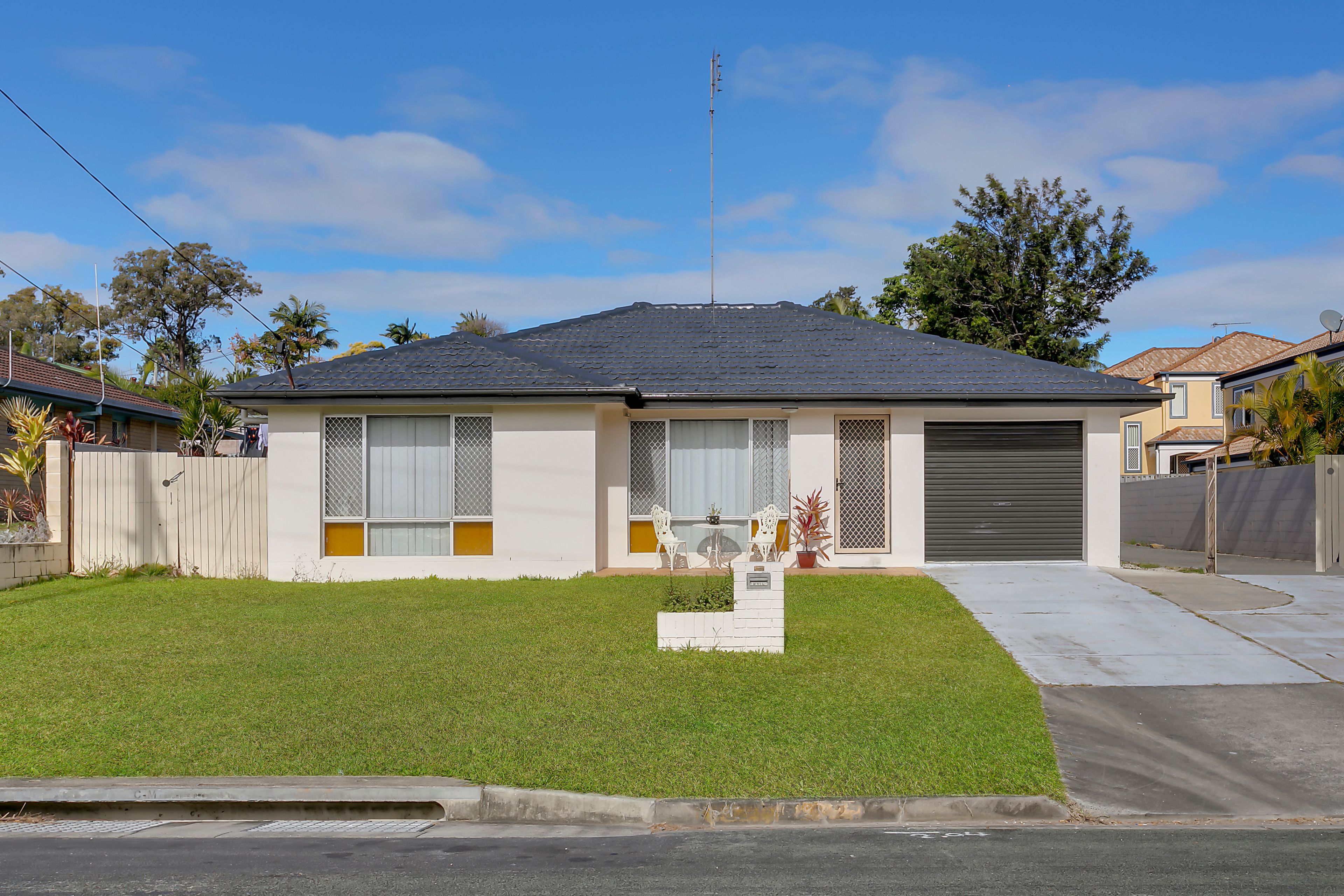 22 Blake Street, Southport, QLD 4215 - Sold House - Ray White Hope Island