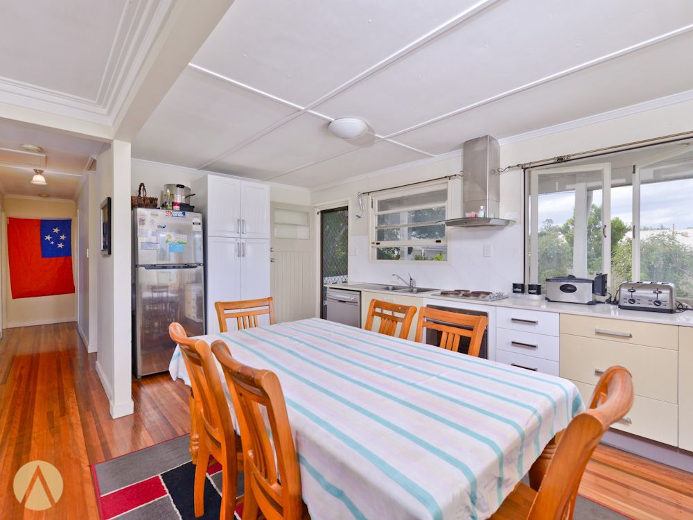 22 Marnham Street, Acacia Ridge, QLD 4110 - Sold House - Ray White Moorooka