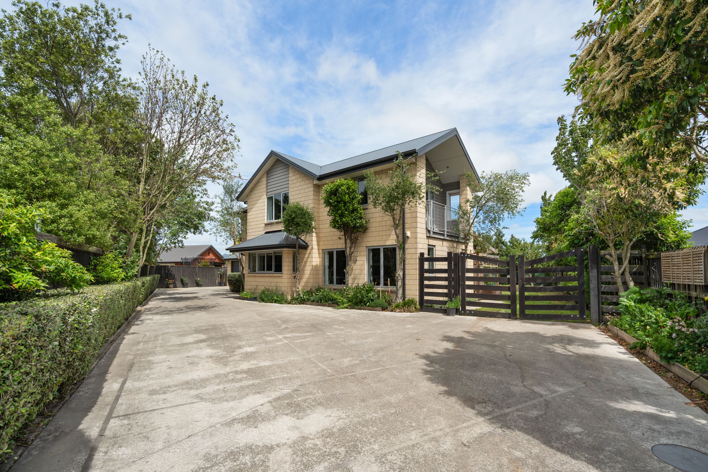 11 Highpeak Place, Wigram, Christchurch City 8025 - Sold House - Ray ...