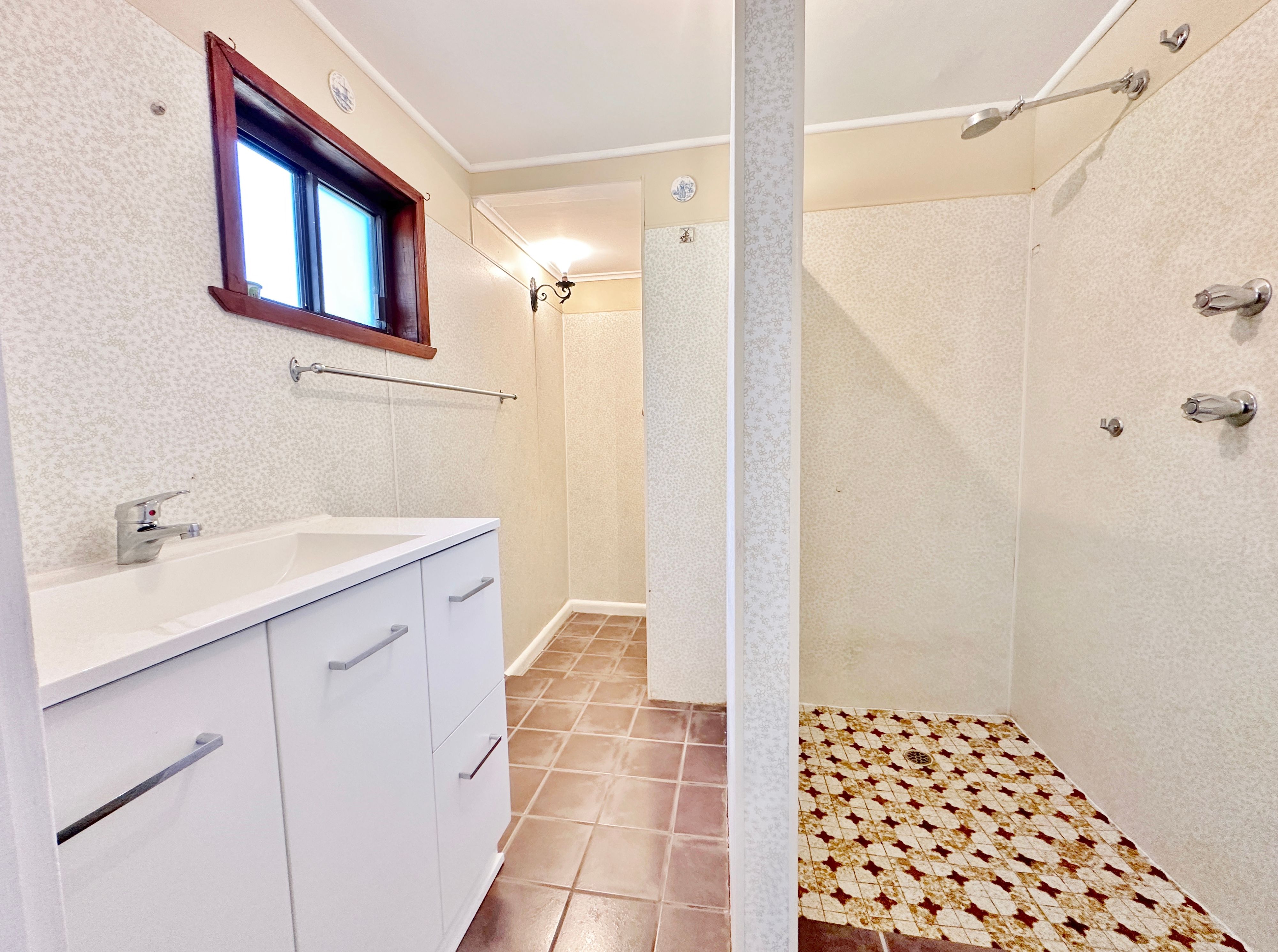 190 Albury Street, Harden, NSW 2587 - Leased House - Ray White Young ...