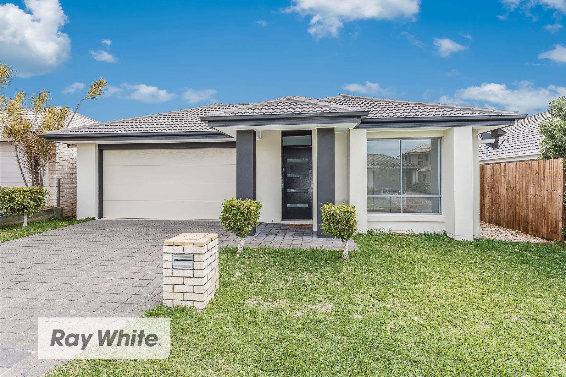 22 Denham Crescent, North Lakes, QLD 4509 - Leased House - Ray White ...