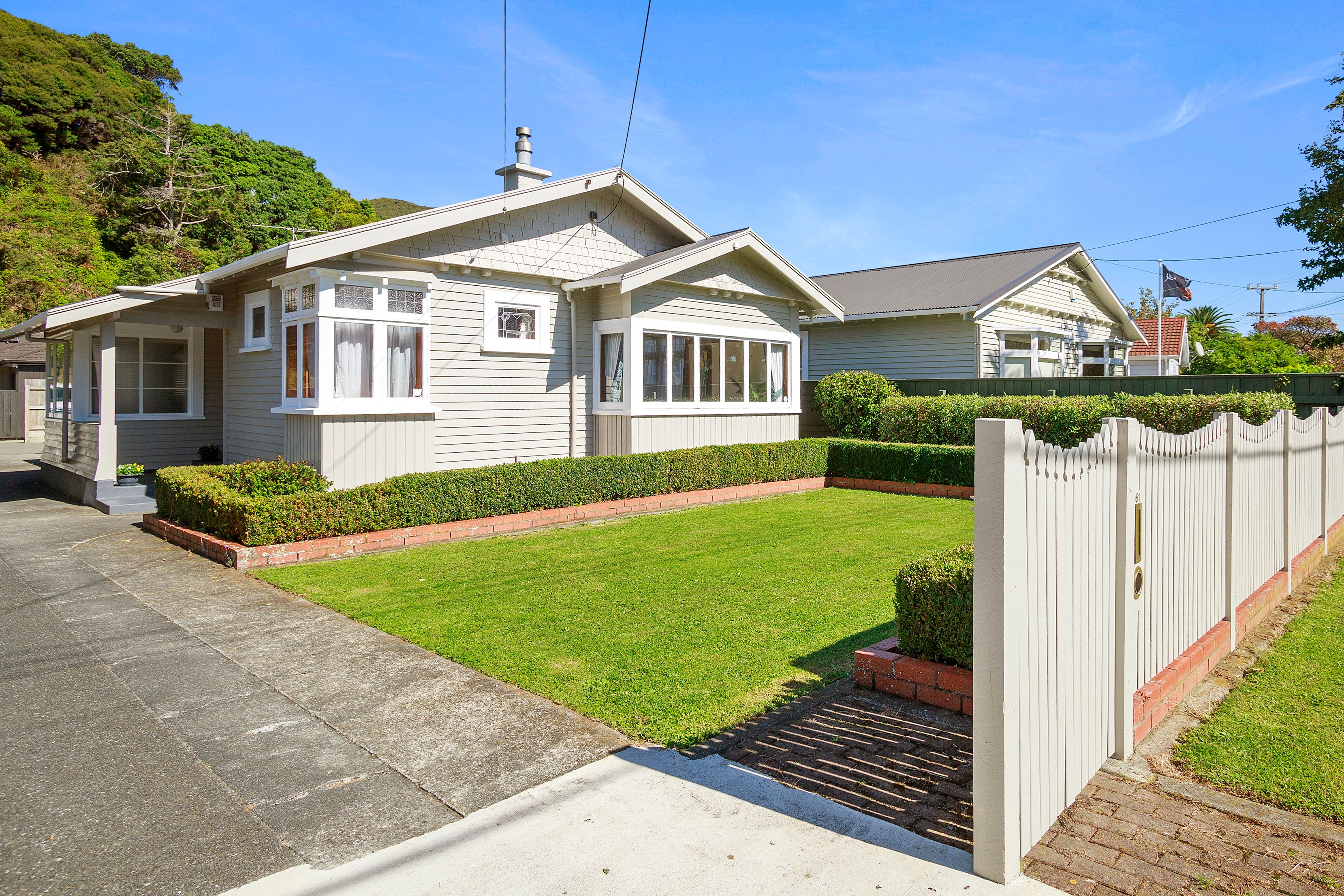 61 Wyndrum Avenue, Waterloo, Lower Hutt City 5011 - Sold House - Ray ...