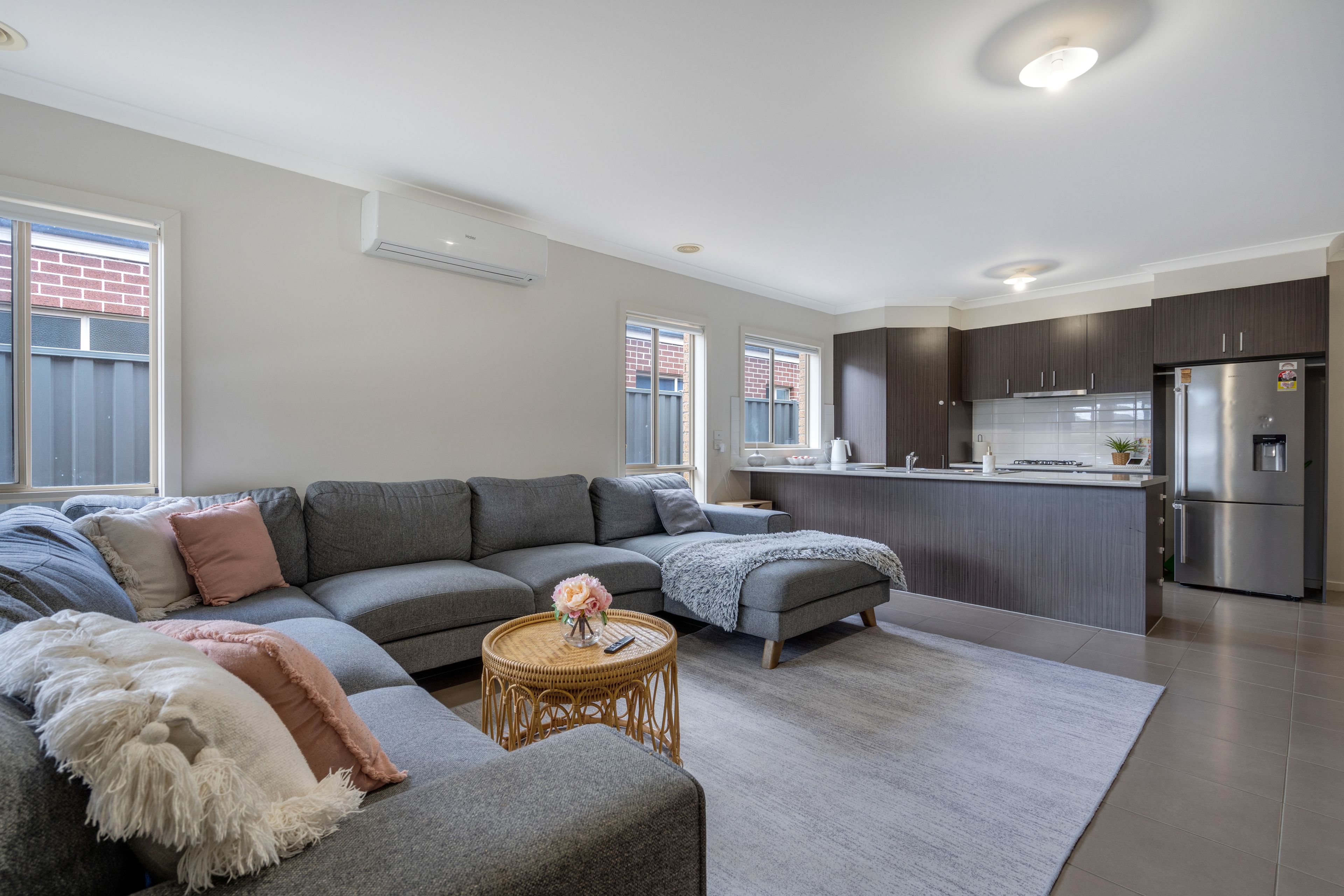 45 Scoria Circuit, Craigieburn, VIC 3064 - Sold House - Ray White ...