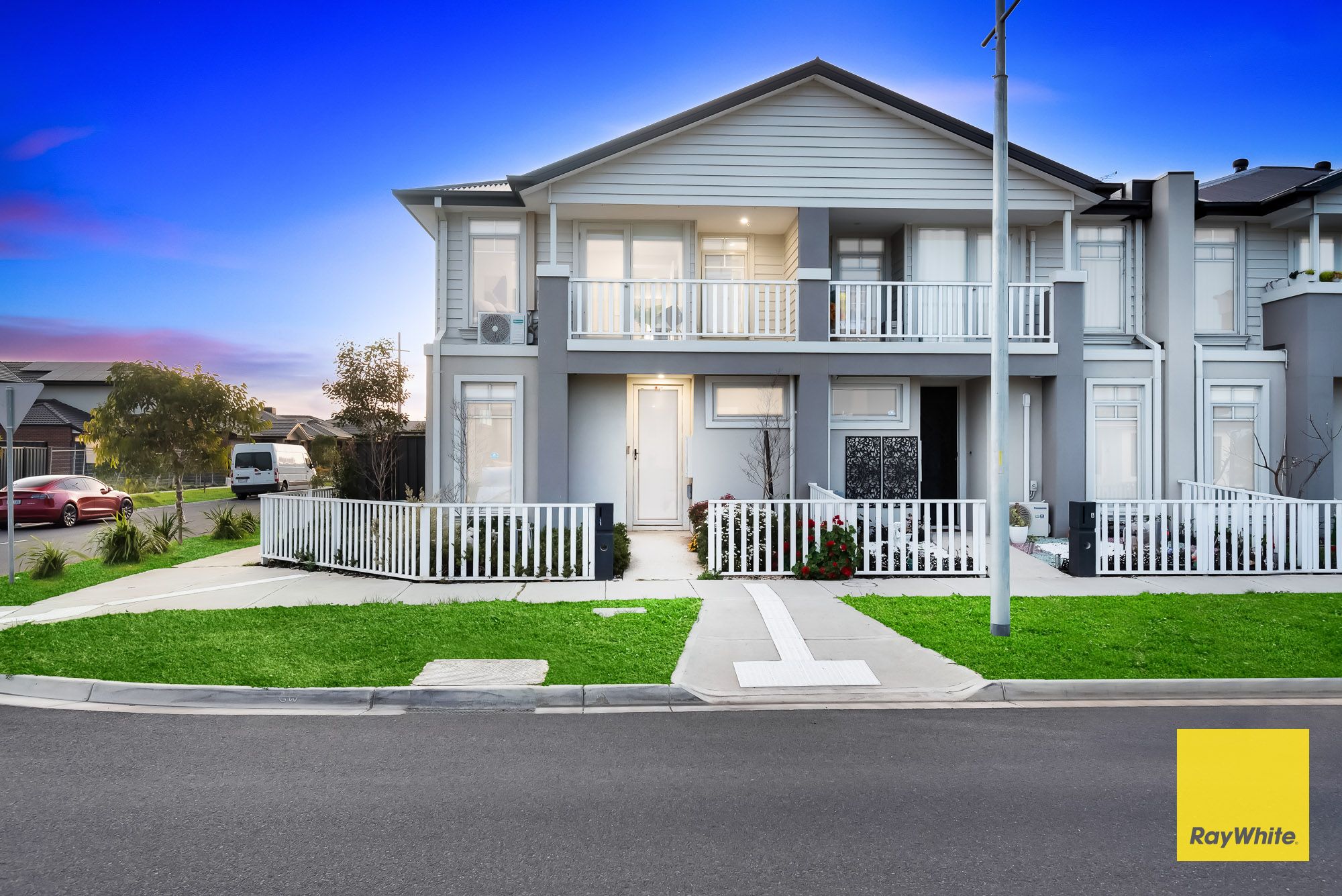 Ray White Point Cook