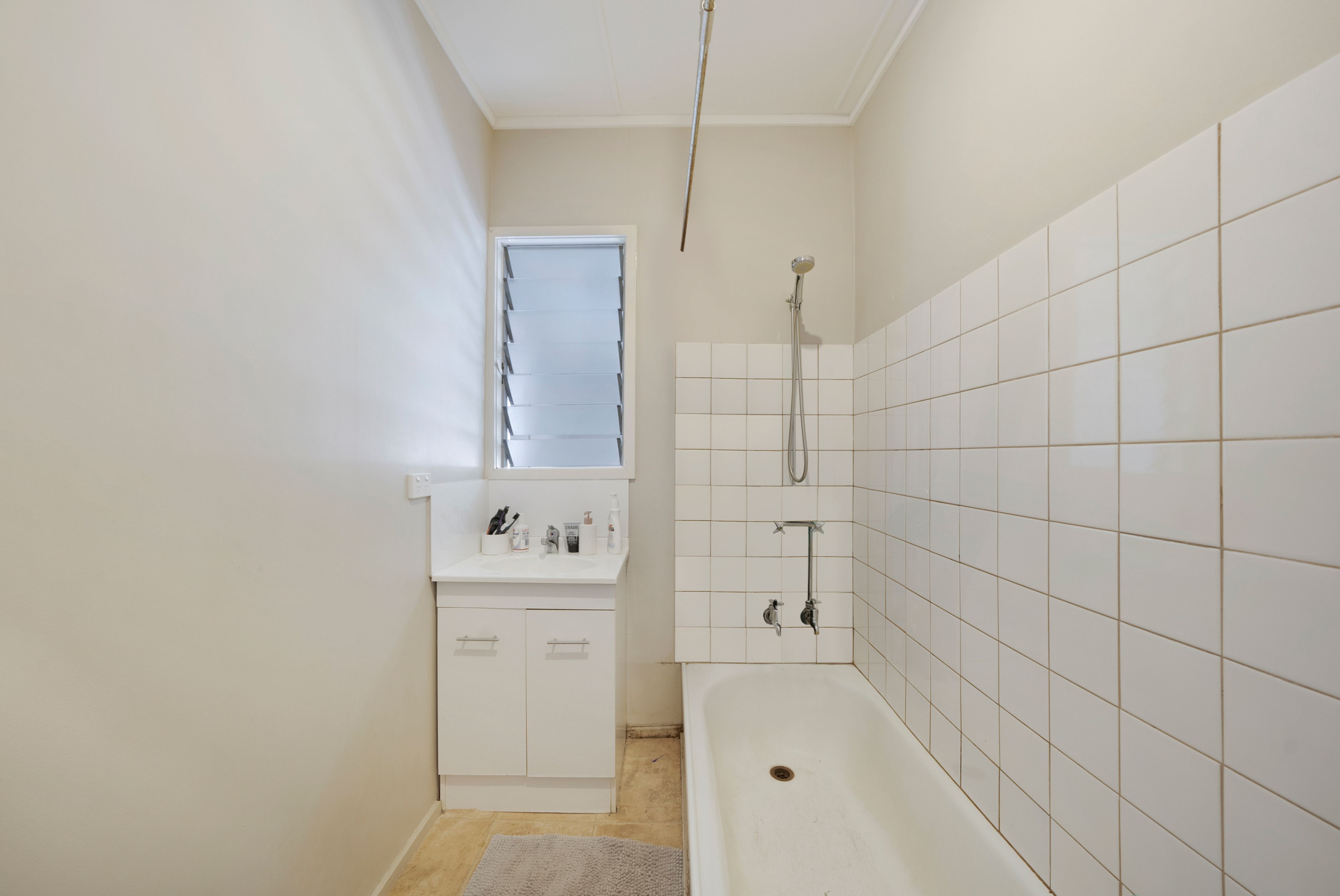 80 Victoria Avenue, Woody Point, QLD 4019 - Sold House - Ray White New Farm