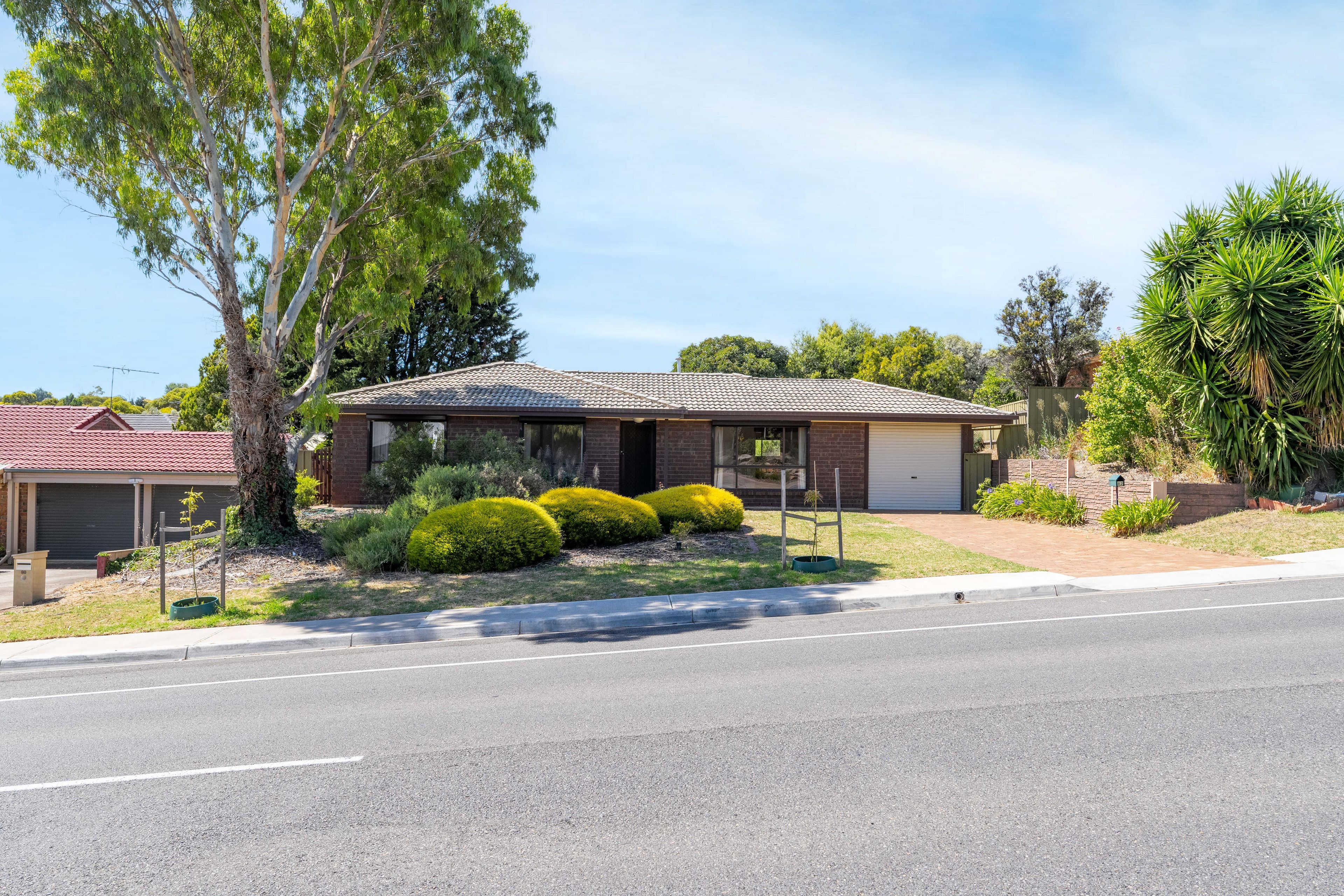 82 Barramundi Drive, Hallett Cove, SA 5158 - Sold House - Ray White ...
