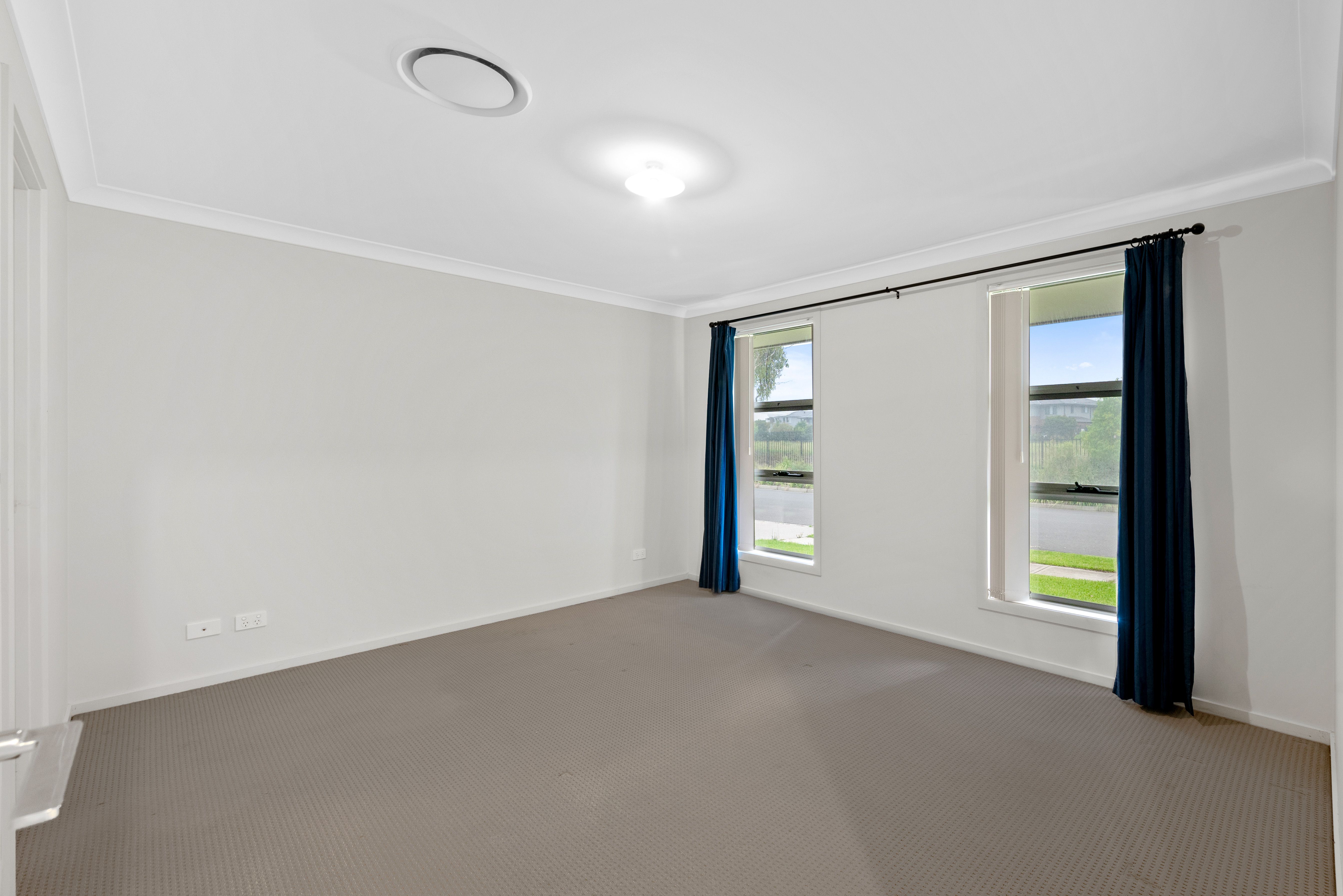 64 Winter Street, Denham Court, NSW 2565 - Sold House - Ray White ...