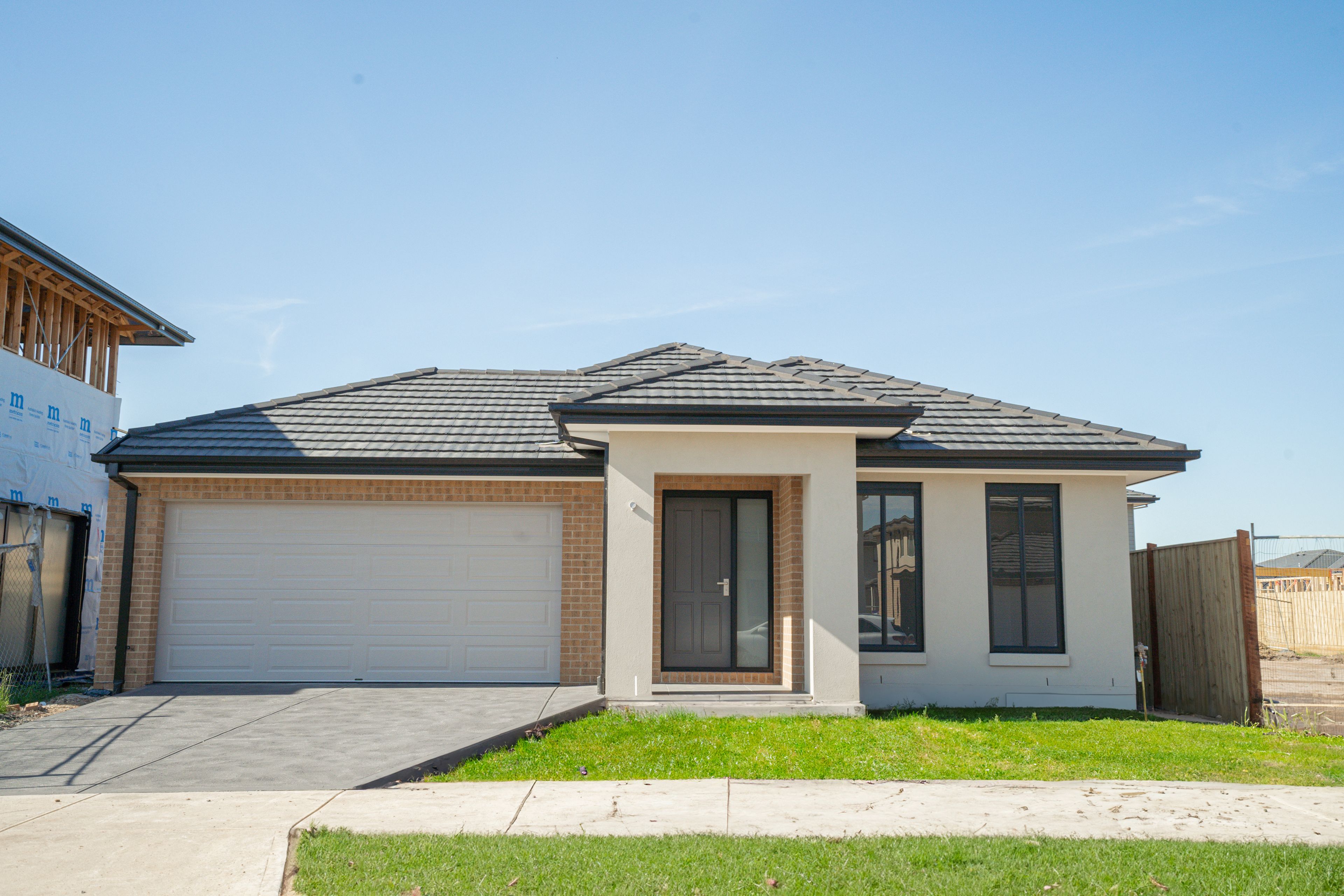 3 Hydrogen Circuit, Clyde North, VIC 3978 - Leased House - Ray White ...