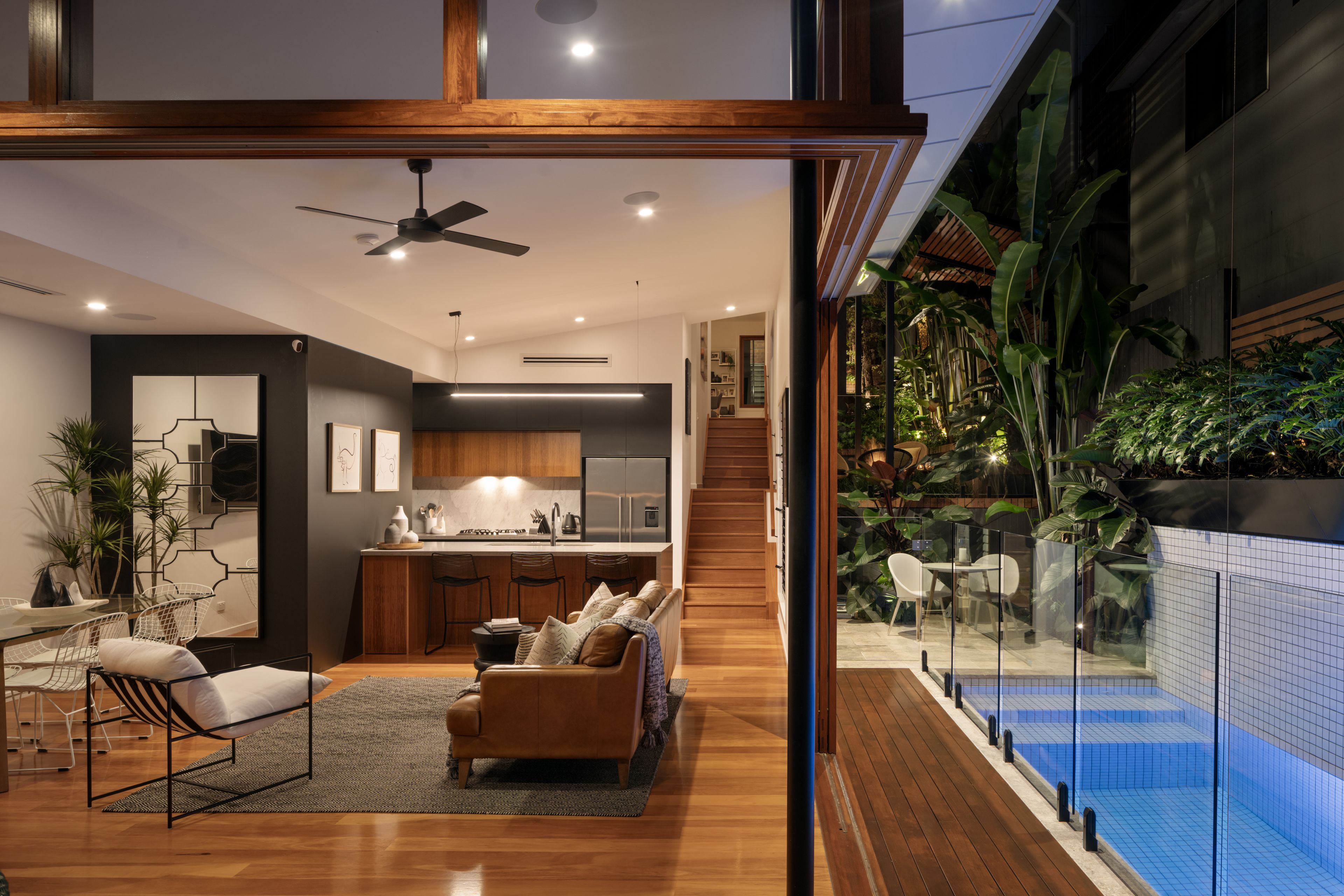 Ray White New Farm