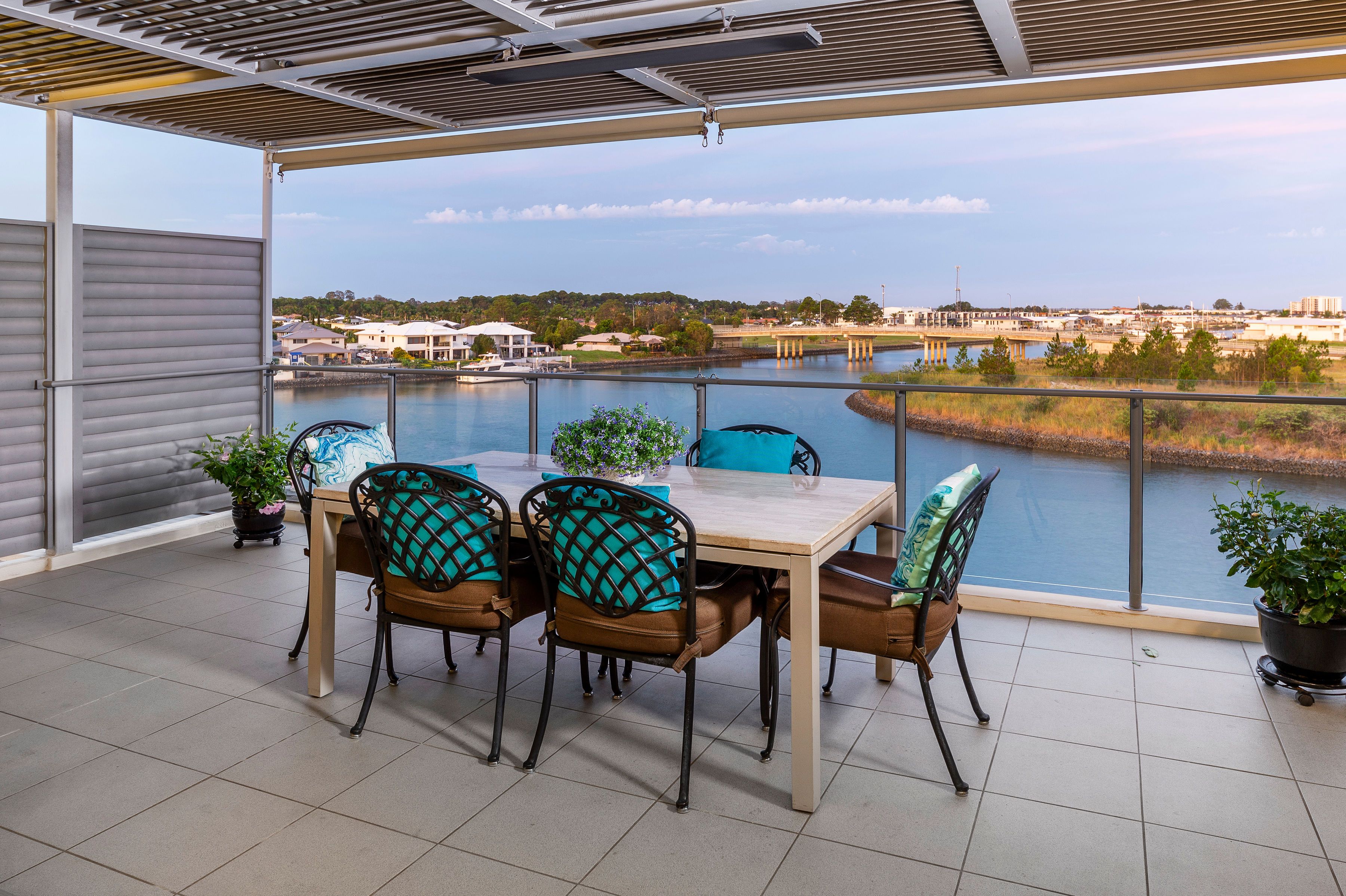 442/3-5 -Sub-Penthouse- Pendraat Parade 'Ilanah Aqua' , Hope Island ...